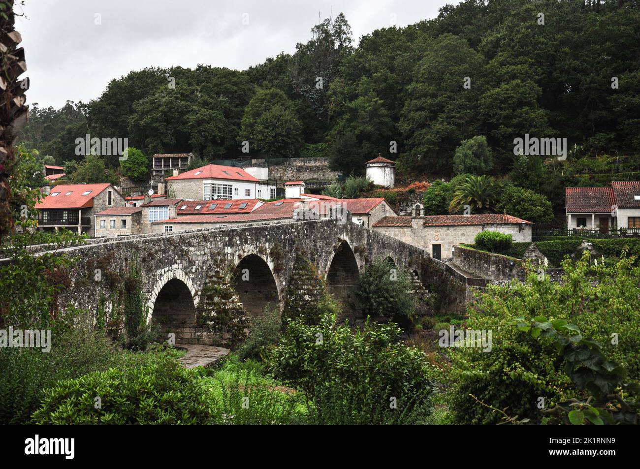 Old stone bridge in Ponte Maceira, Galicia, Spain Stock Photo - Alamy