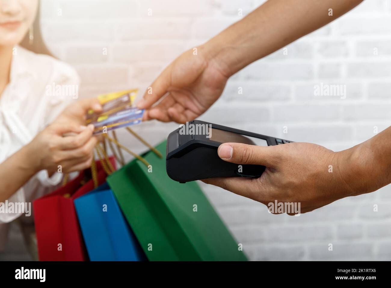 Receipt from grocery store hi-res stock photography and images - Alamy