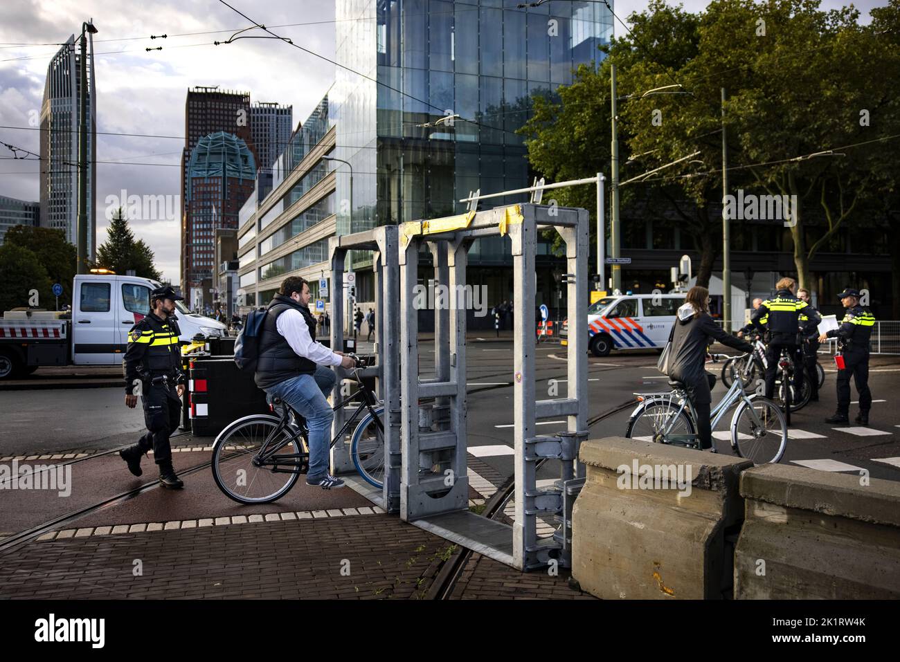 2022-09-20 08:29:03 THE HAGUE - Security measures around the ...