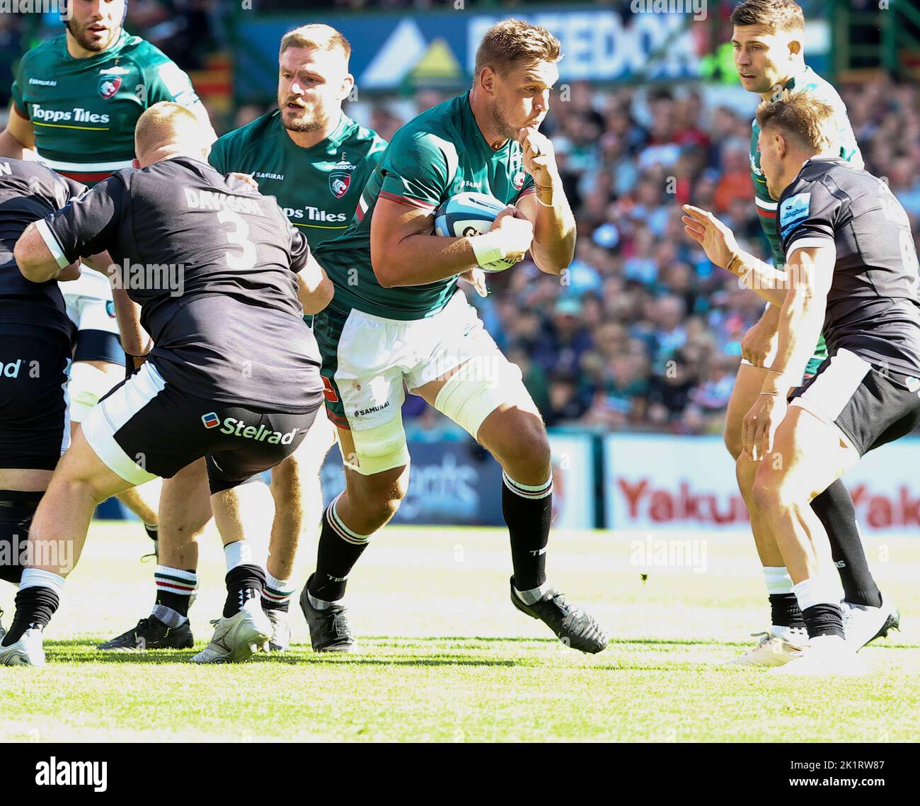 217.09.2022 Leicester, England. Rugby Union. Hanro Liebenberg in action ...