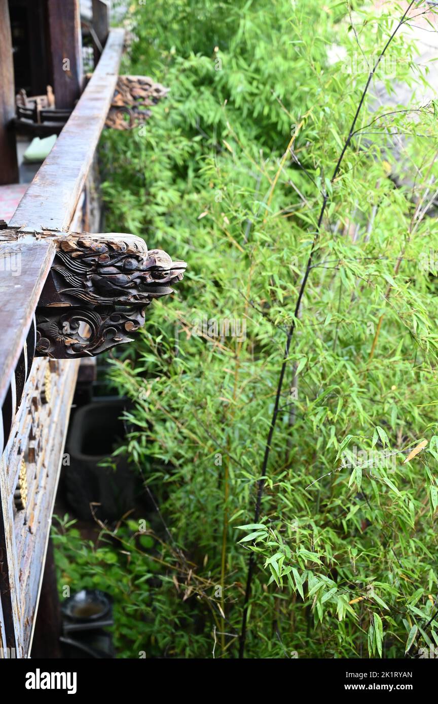 Exploring the ancient town in the city of Lijiang, Yunnan province ...