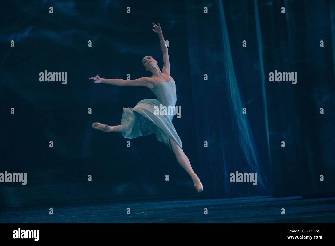 THE HANDMAID'S TALE, Devon Teuscher, Ballet', (Season 5, ep. 502, aired ...