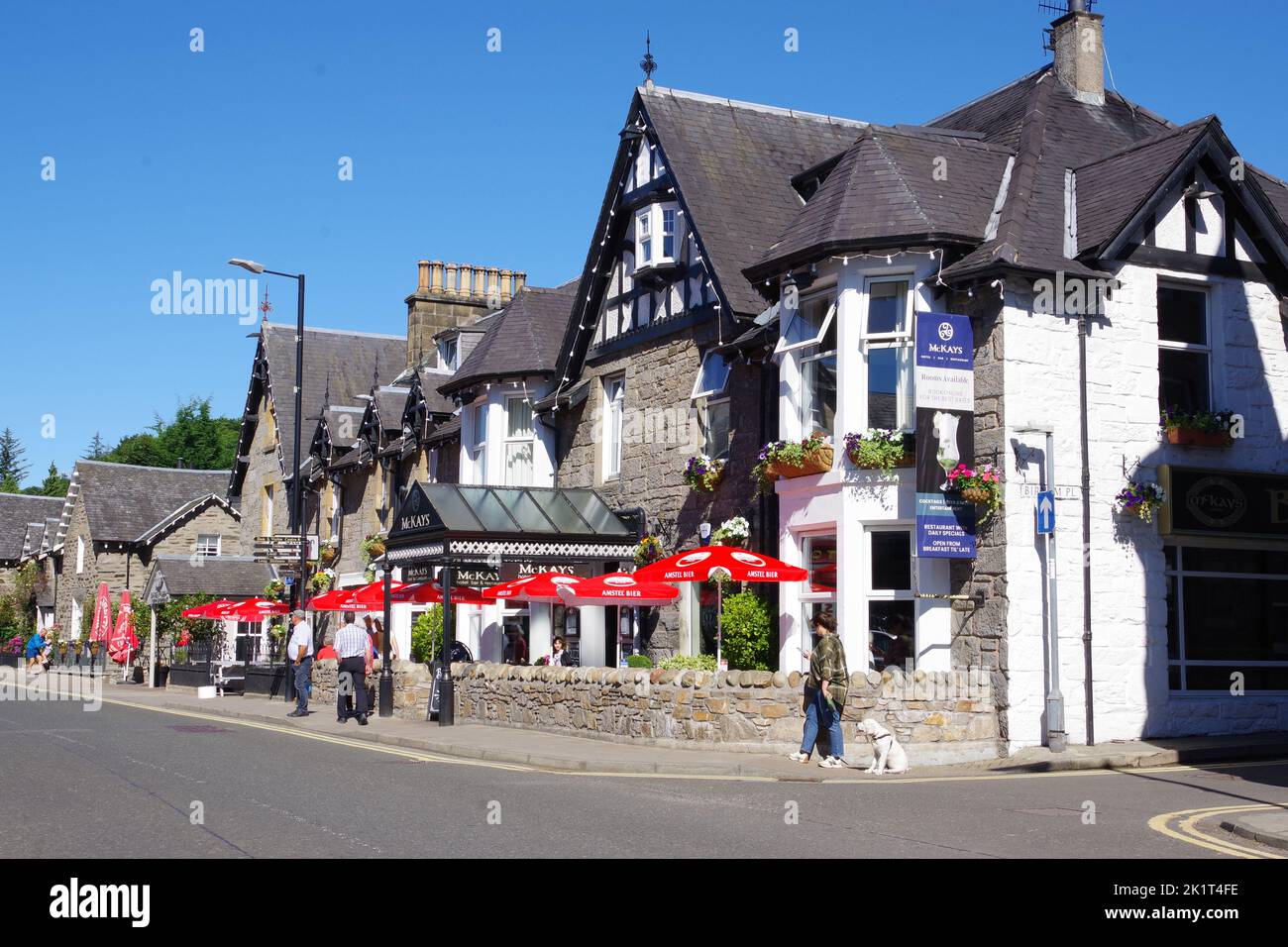 Scotland pitlochry houses hi-res stock photography and images - Alamy