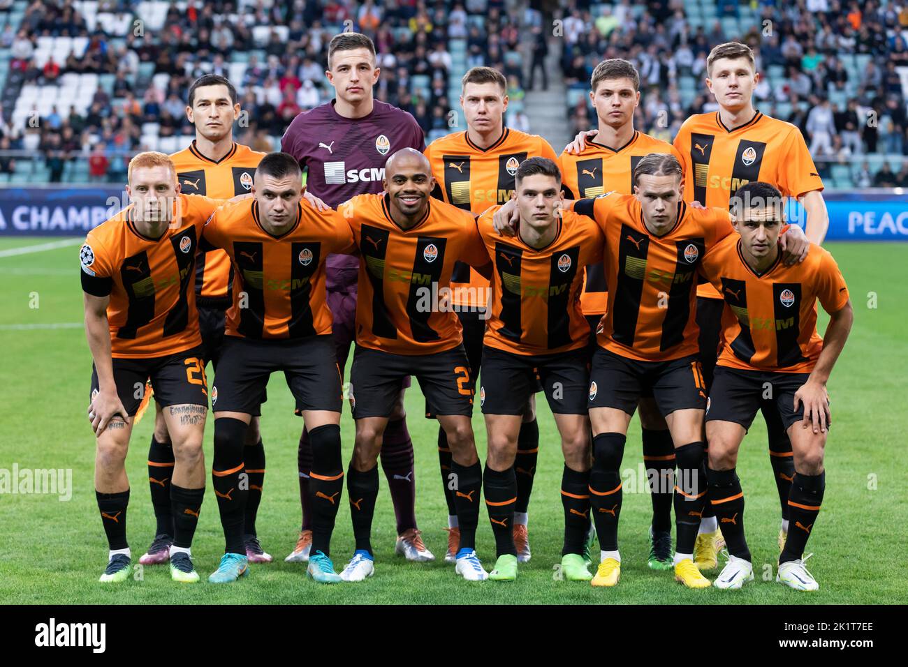 Team of Shakhtar Donetsk pose for a group photo during the UEFA ...