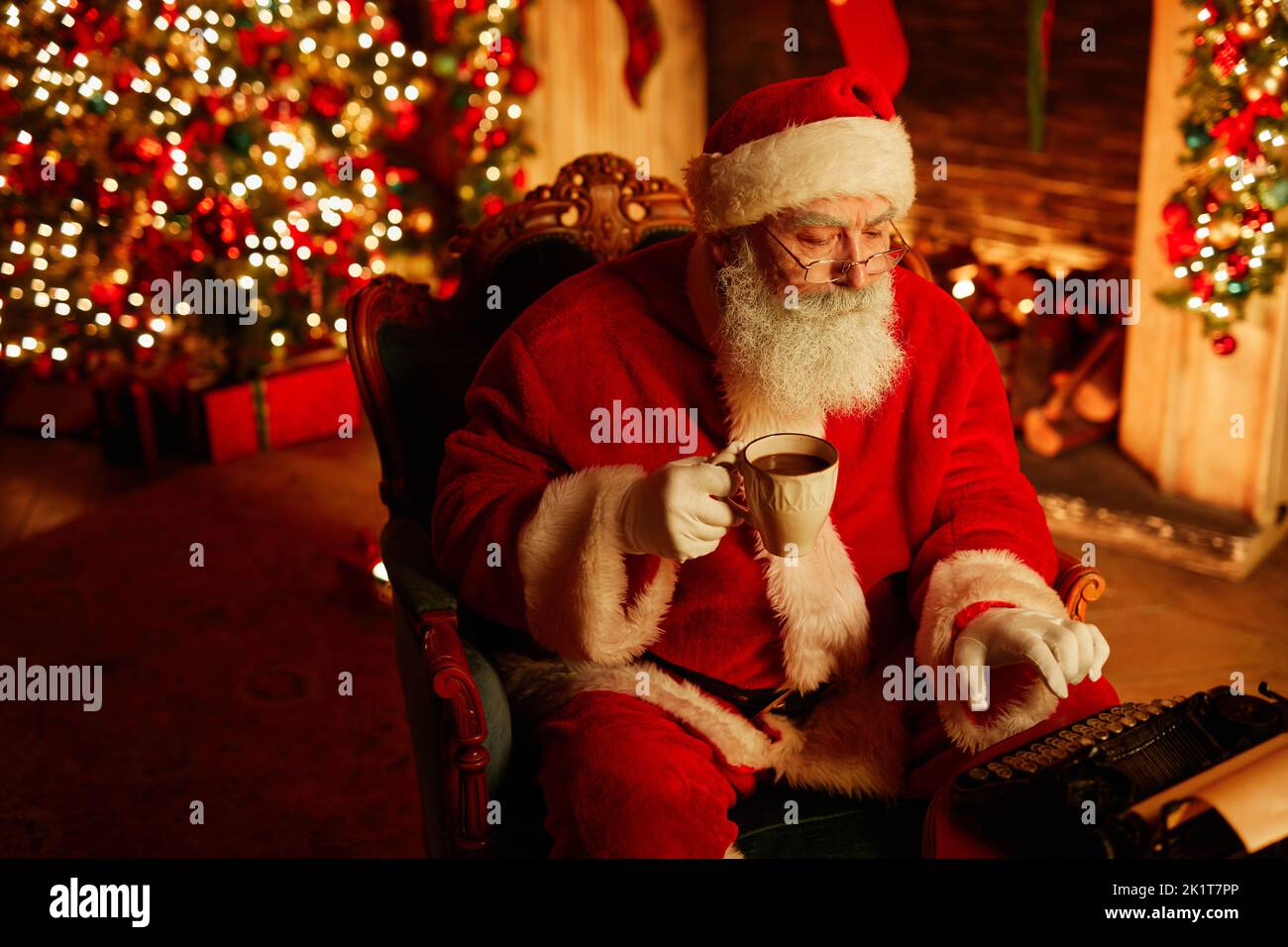 Hot choco hi-res stock photography and images - Alamy