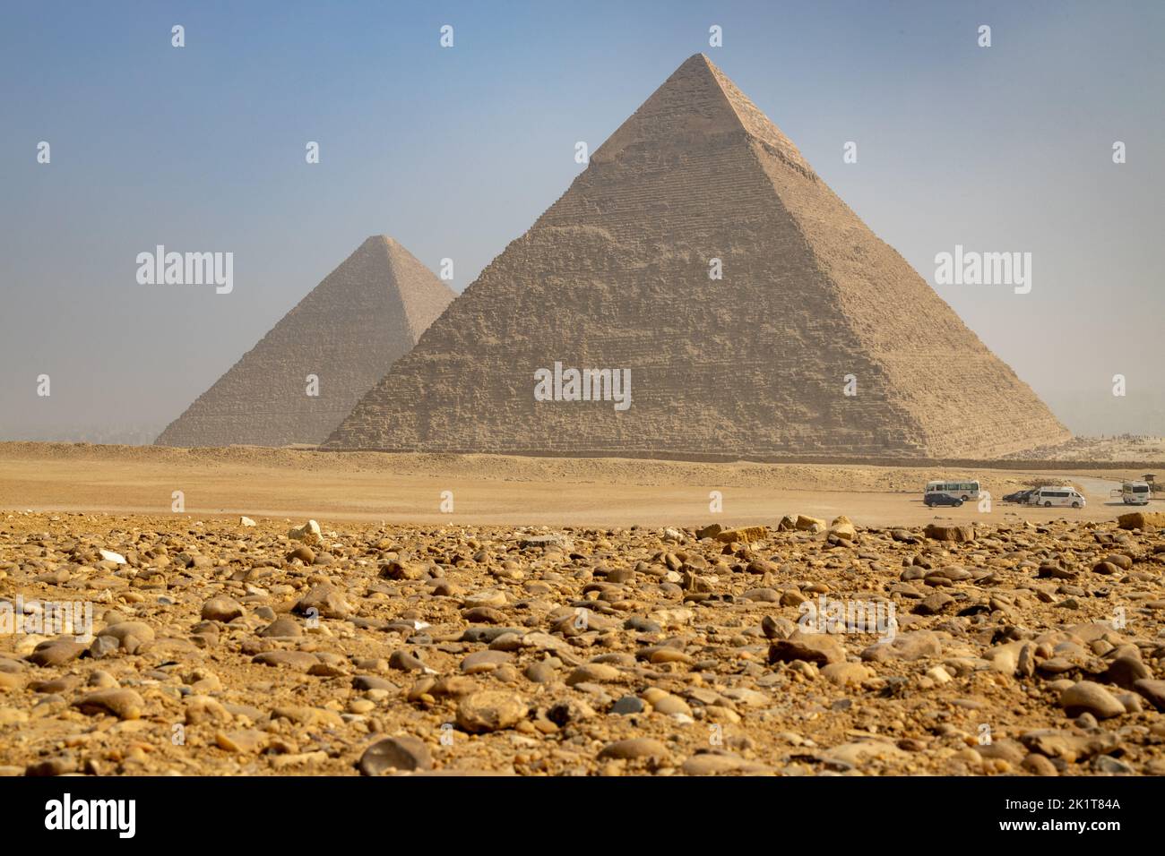The landscape of the Great Khufu and Cheops Pyramids Stock Photo - Alamy