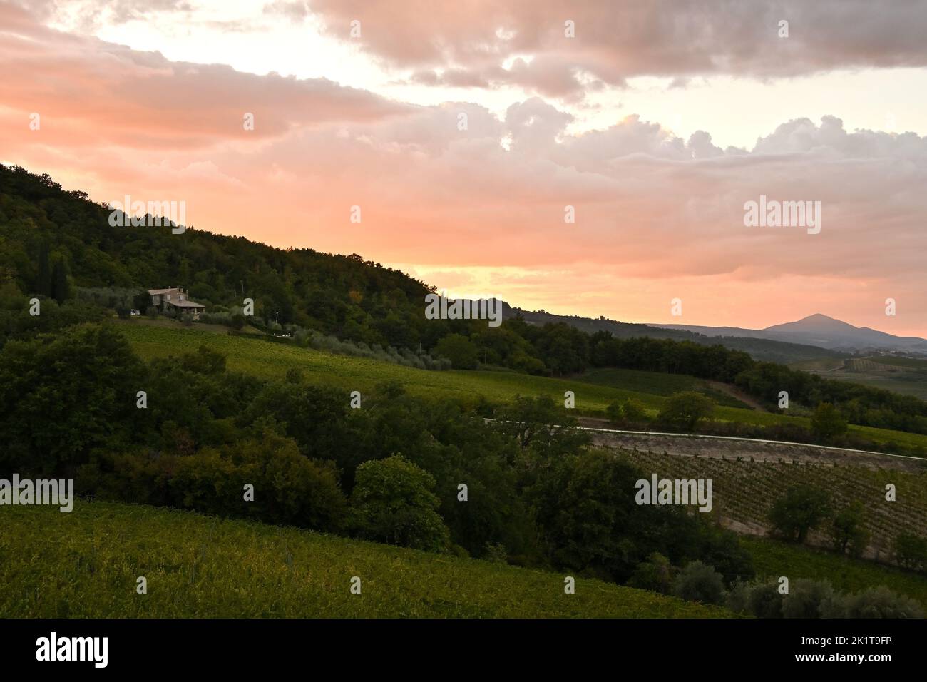 Landschaft in umbrien hi-res stock photography and images - Alamy