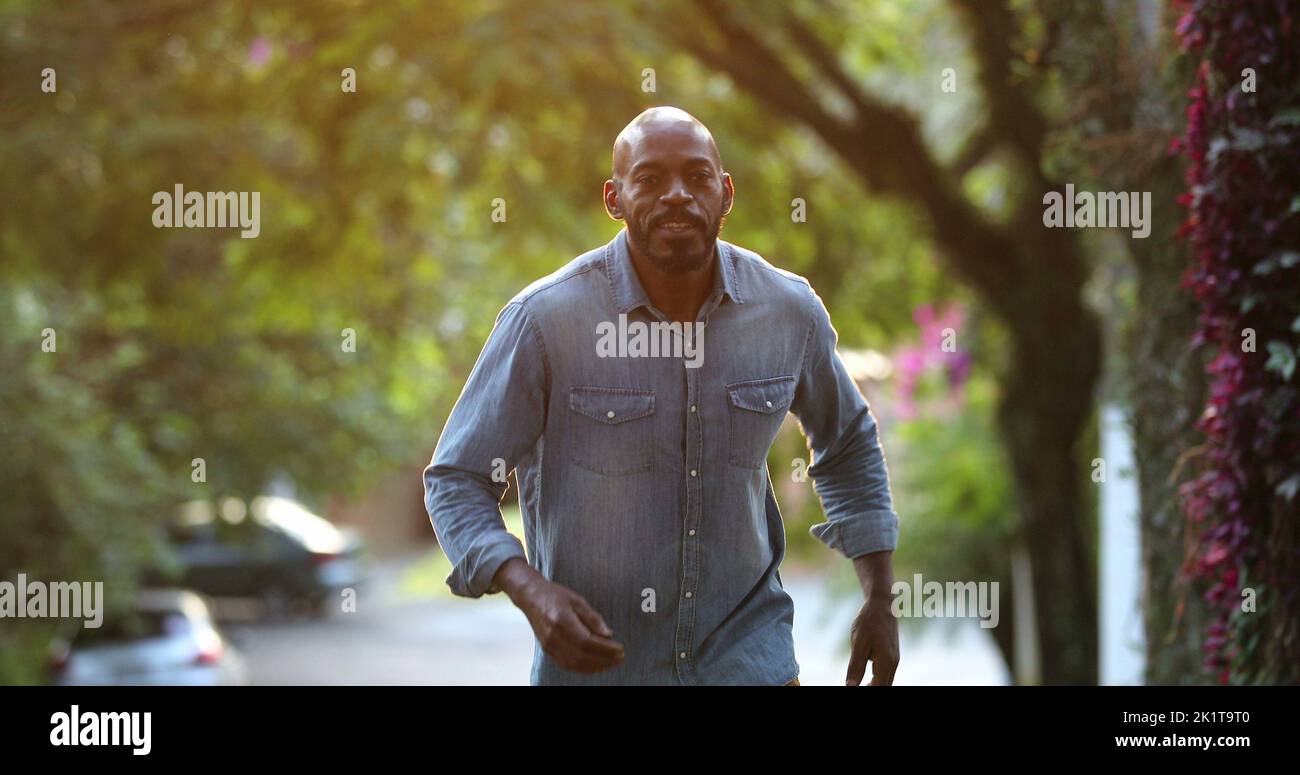 Outdoor portrait african man celebrating hi-res stock photography and ...