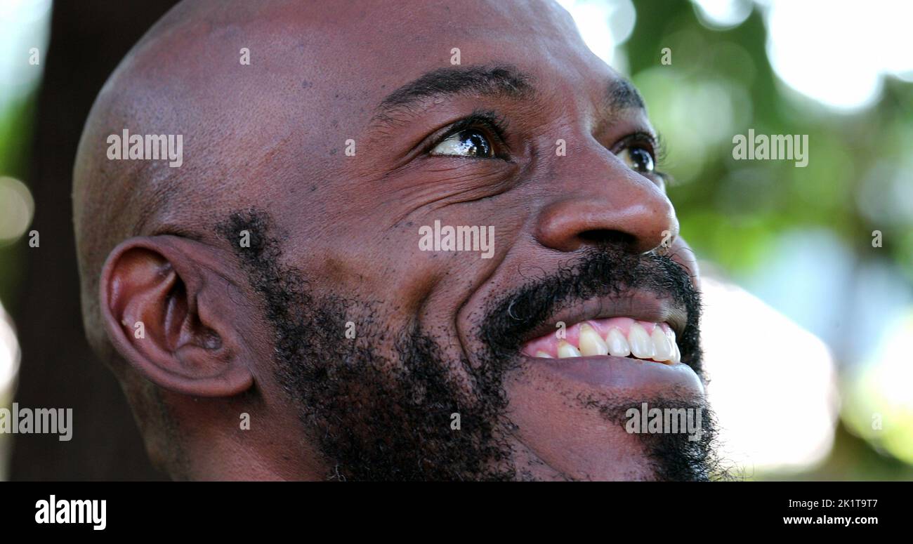 Faith african man looking sky hi-res stock photography and images - Alamy