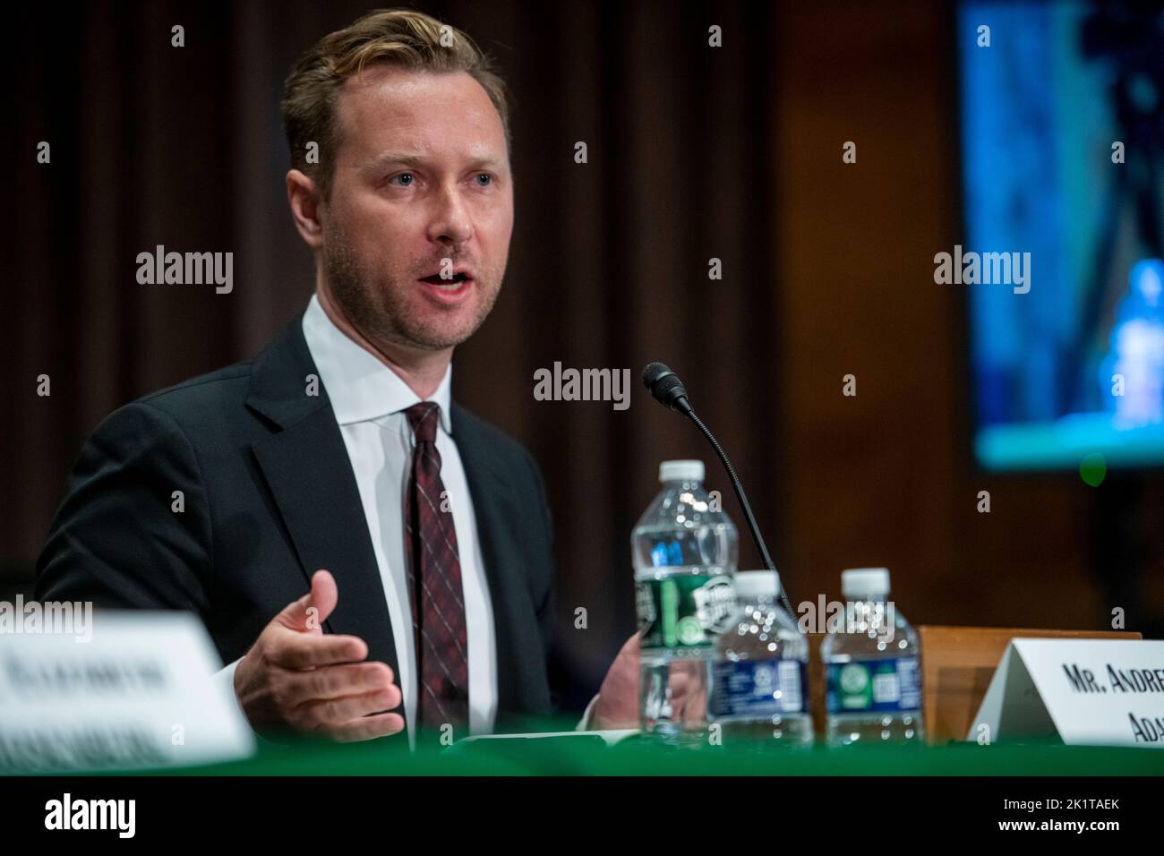 Task force kleptocapture hi-res stock photography and images - Alamy