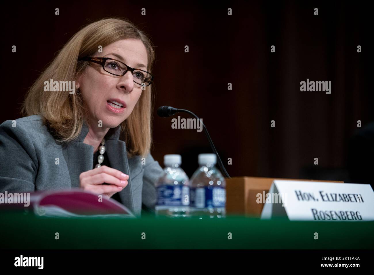 Elizabeth rosenberg treasury hi-res stock photography and images - Alamy