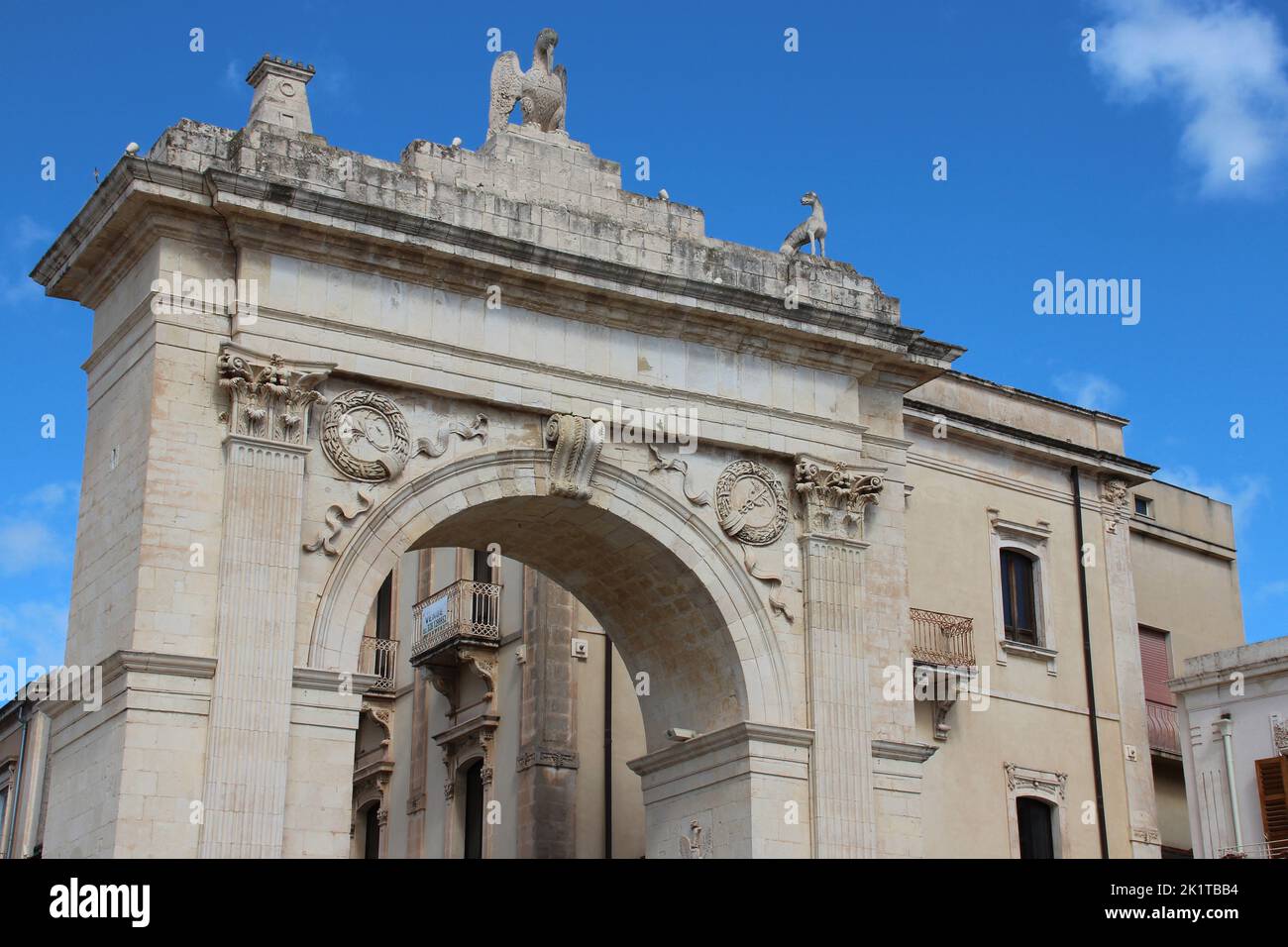 ancient gate (porte reale) in noto in sicily (italy Stock Photo - Alamy