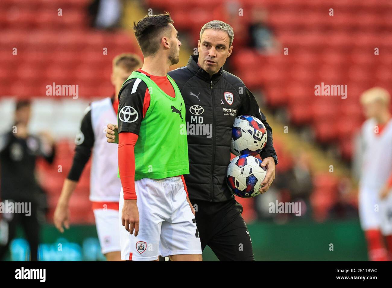 Newcastle united vs barnsley hi-res stock photography and images - Alamy