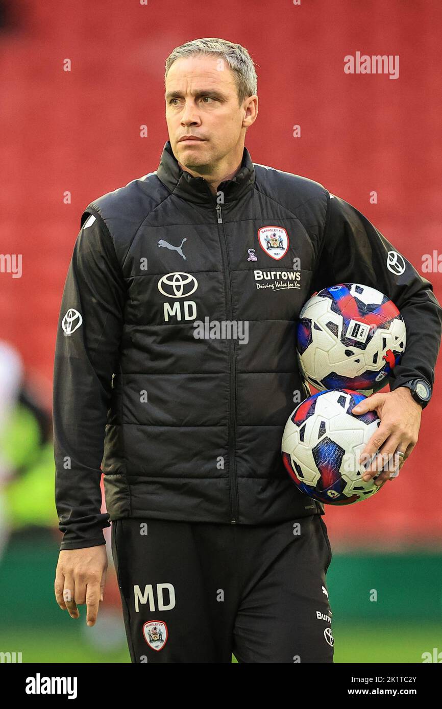 Michael Duff manager of Barnsley during the pre-game warmup during the ...