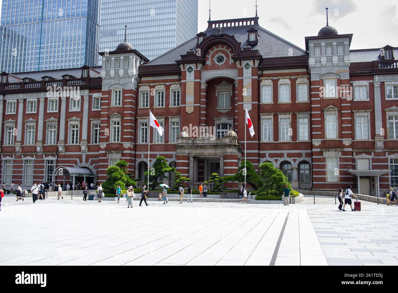 The historic Tokyo Station Marunouchi Central Gate Stock Photo - Alamy