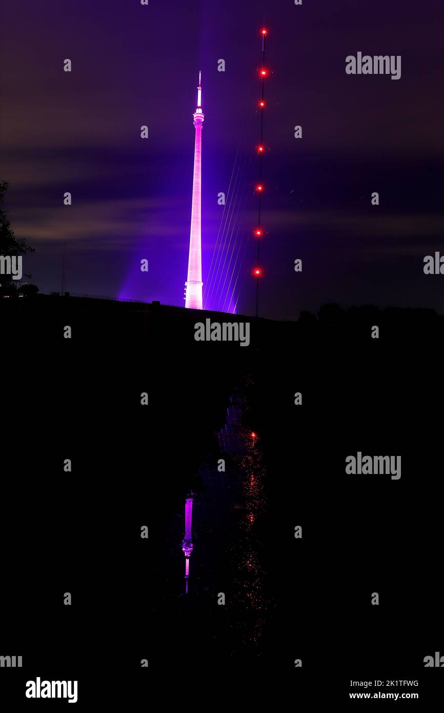 The UK's tallest free standing structure Arqiva Tower, was lit up in ...