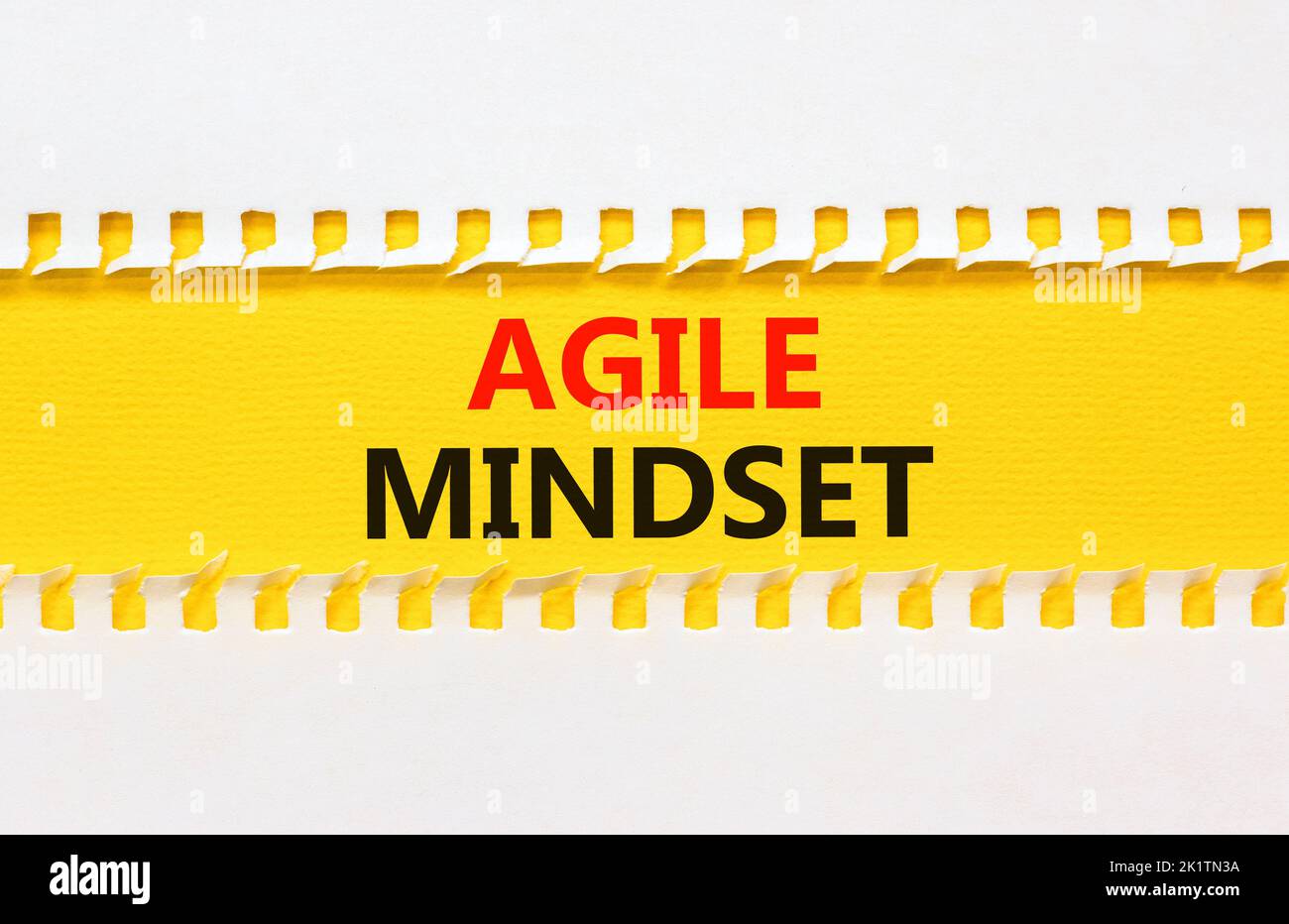 Agile mindset symbol. Concept words Agile mindset on yellow and white ...