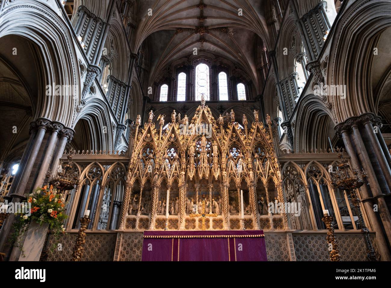 The high altar and the shrine to Etheldreda in the anglican Ely ...