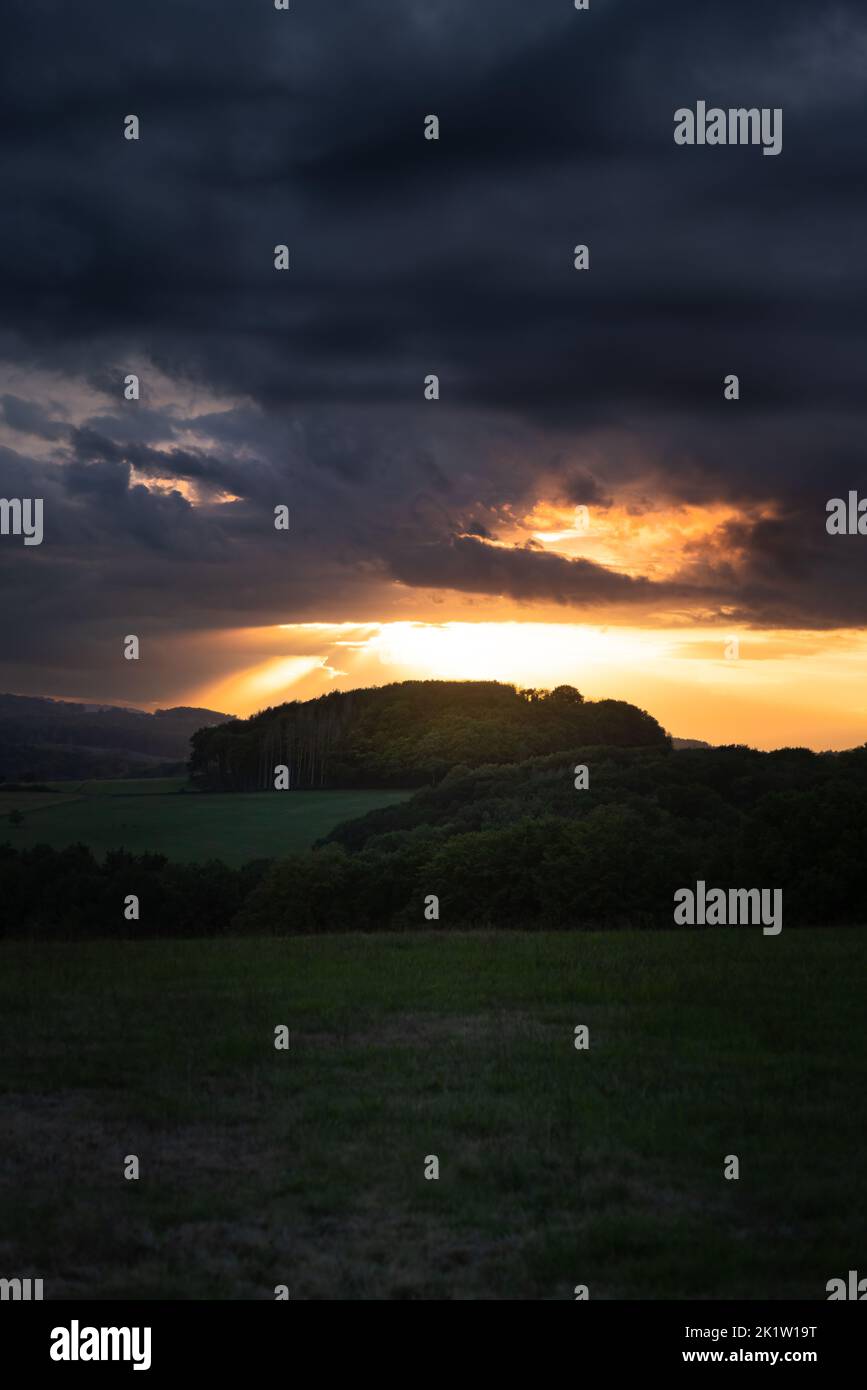 God rays hi-res stock photography and images - Alamy