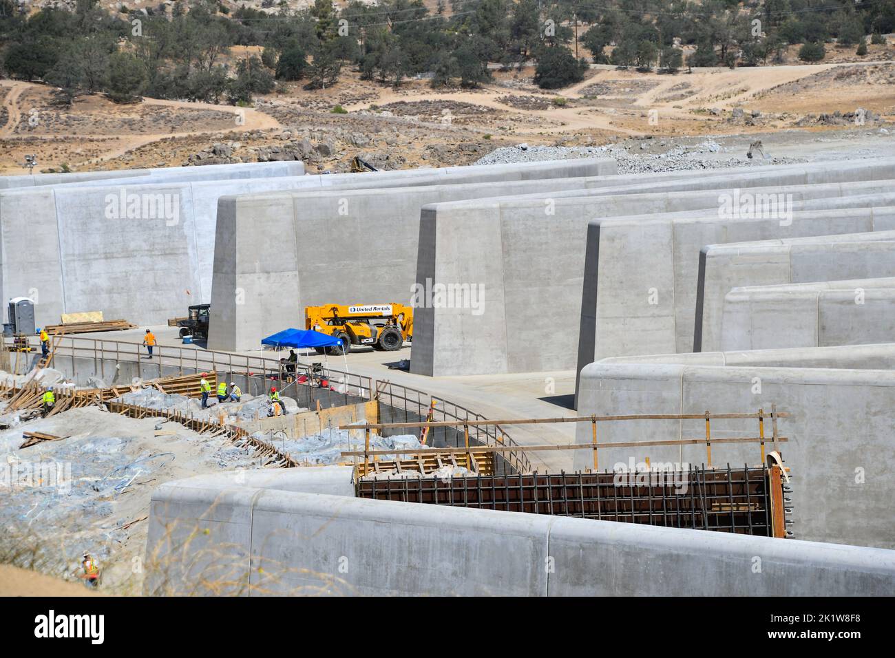 Crews with the U.S. Army Corps of Engineers Sacramento District ...
