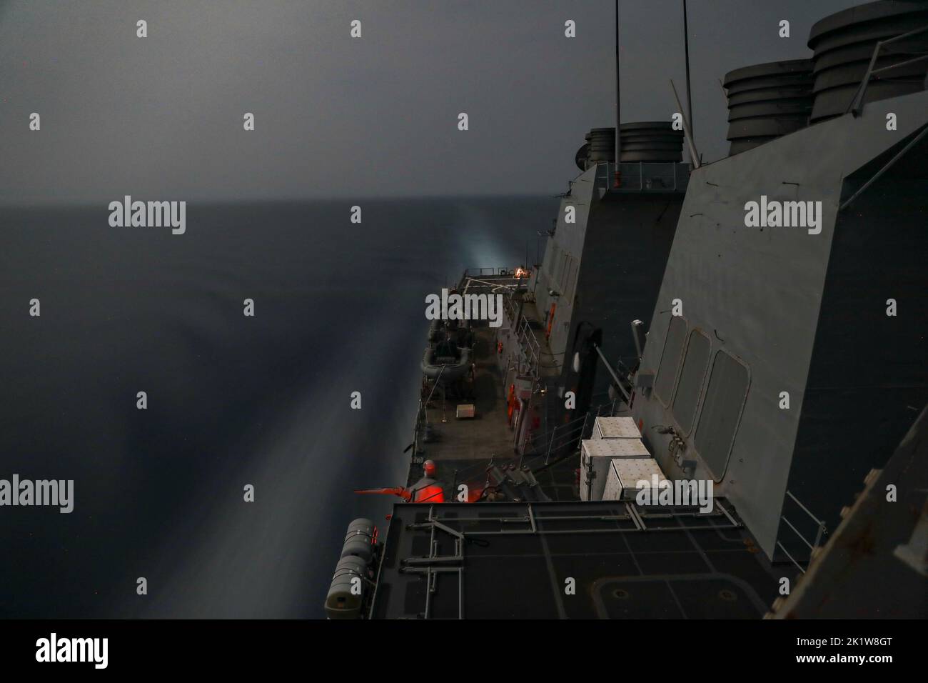 220920-N-HP061-0012 TAIWAN STRAIT (Sept. 20, 2022) The guided-missile ...