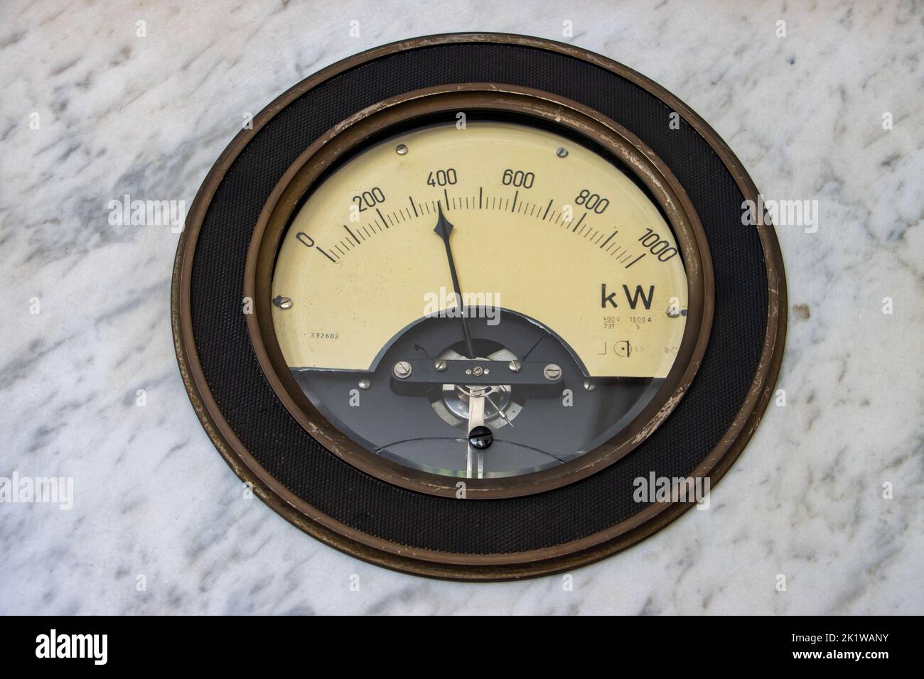 A circular dial showing the current state of electricity consumption on ...
