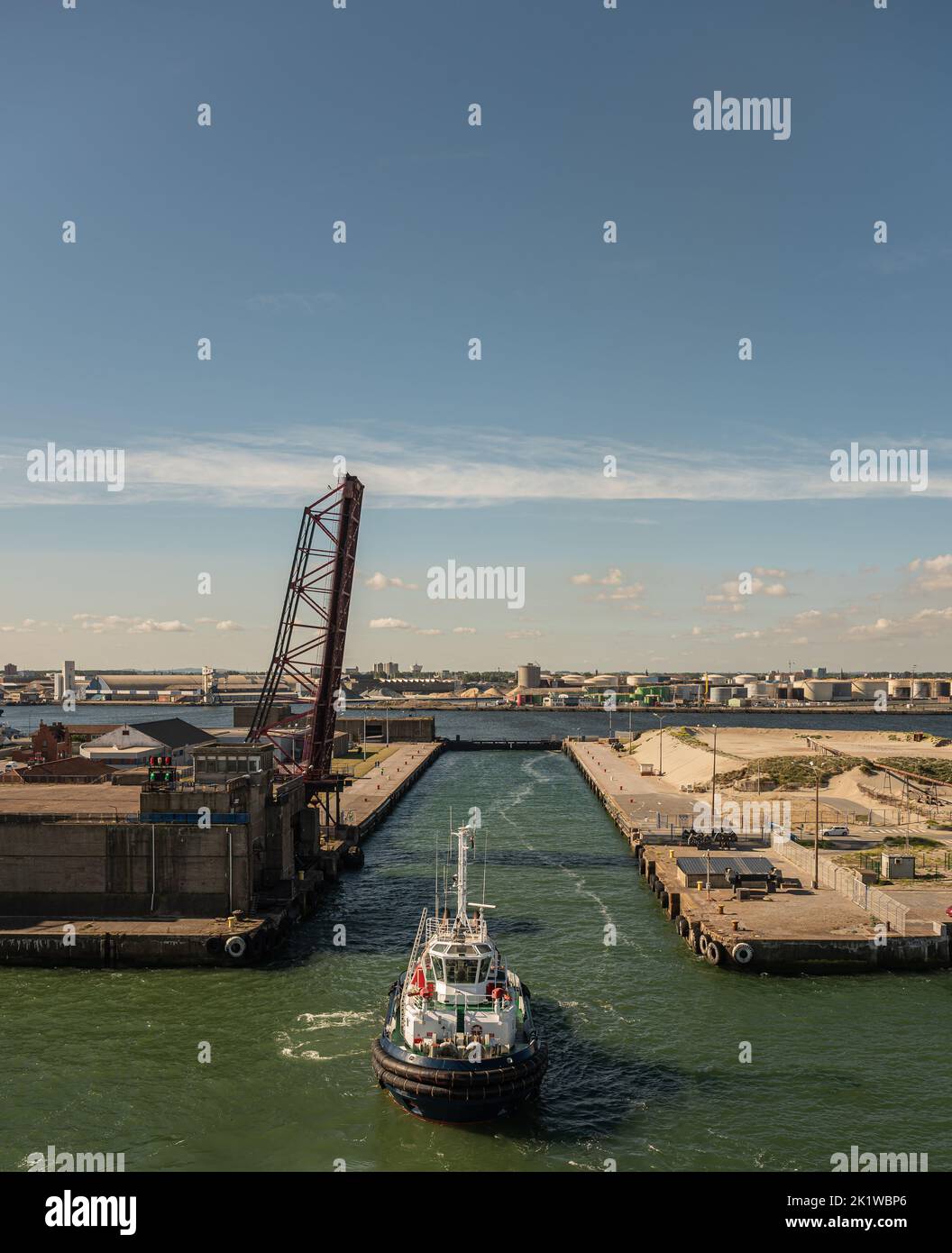 Dunkerque canal hi-res stock photography and images - Alamy