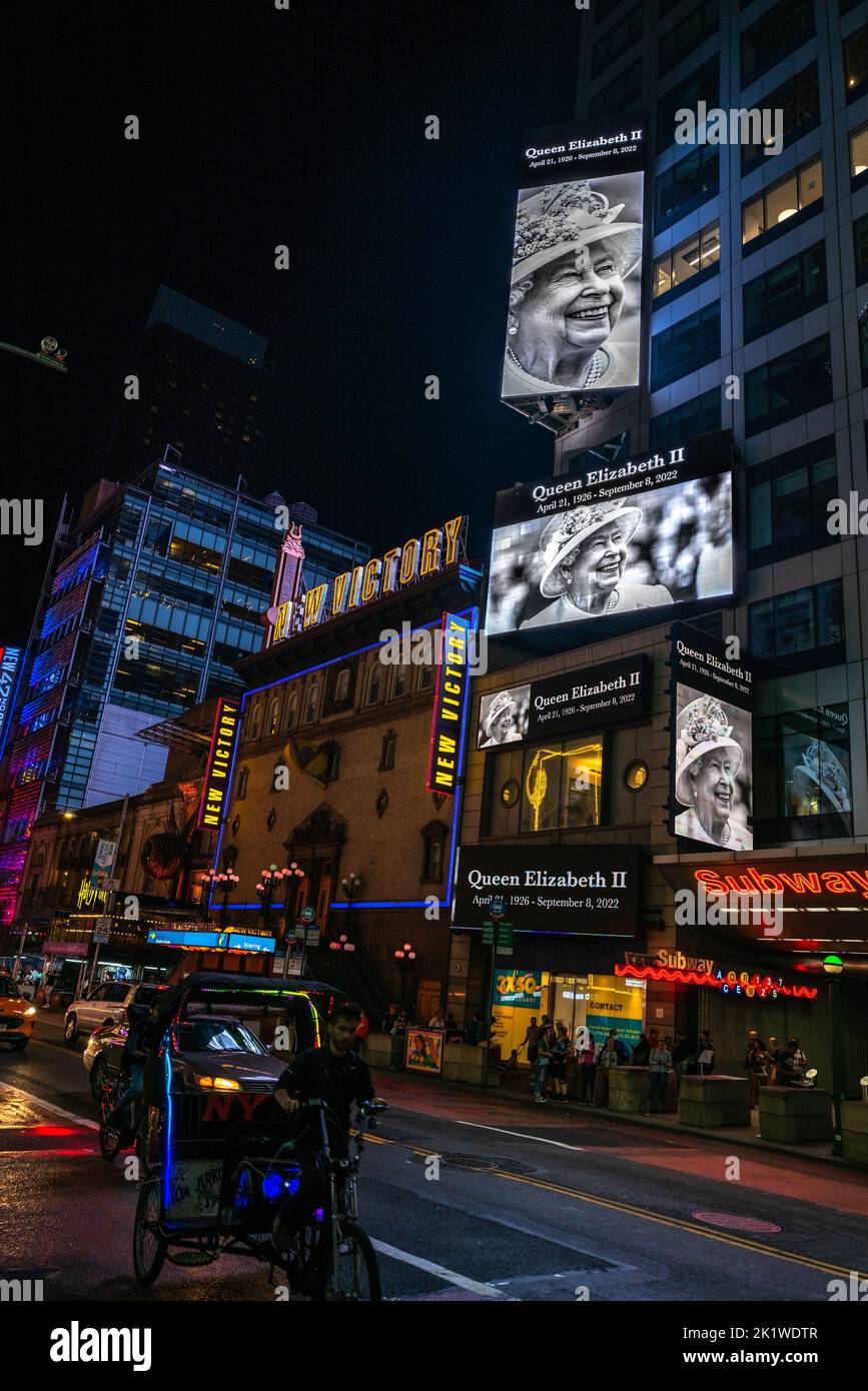 A magnificent memorial displayed on Time Square's jumbotrons to inform ...