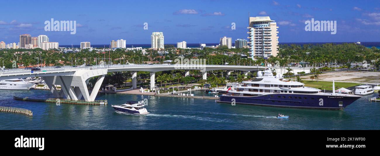 The intercoastal waterway and the cruise ship channel in Fort ...