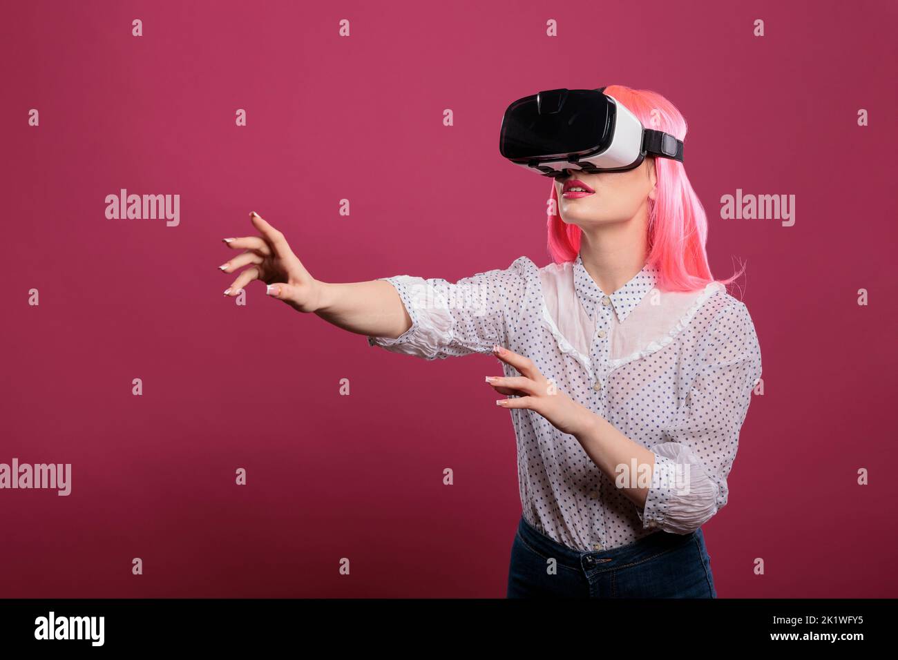 Beauty model using virtual reality glasses with 3d vision, interactive ...