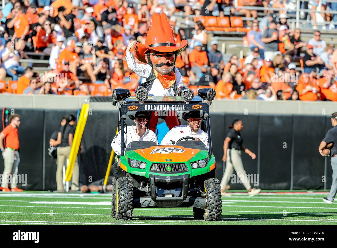 Stillwater, OK, USA. 17th Sep, 2022. Oklahoma State Mascot Pistol Pete ...