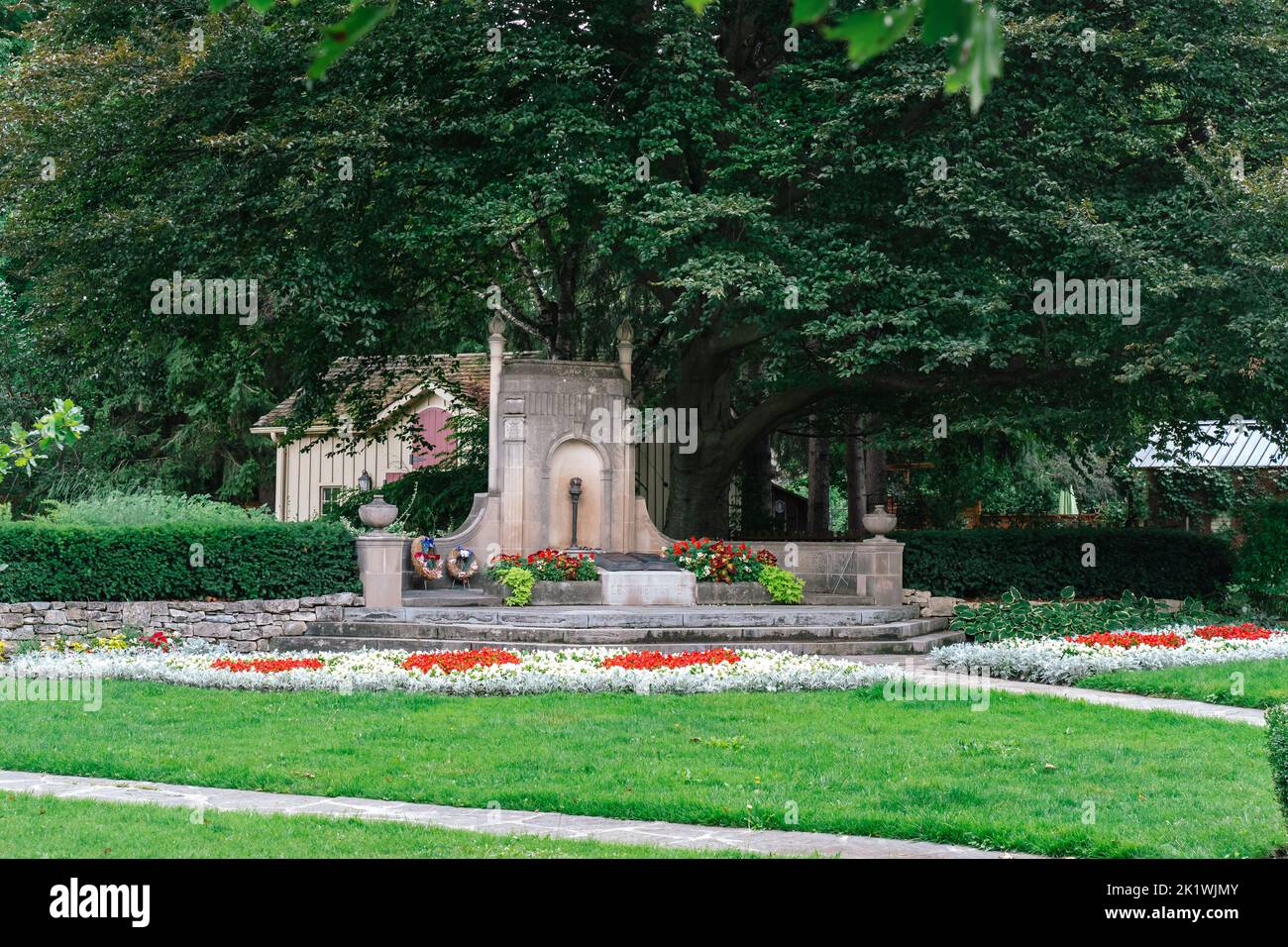 John mccrae tomestone hi-res stock photography and images - Alamy