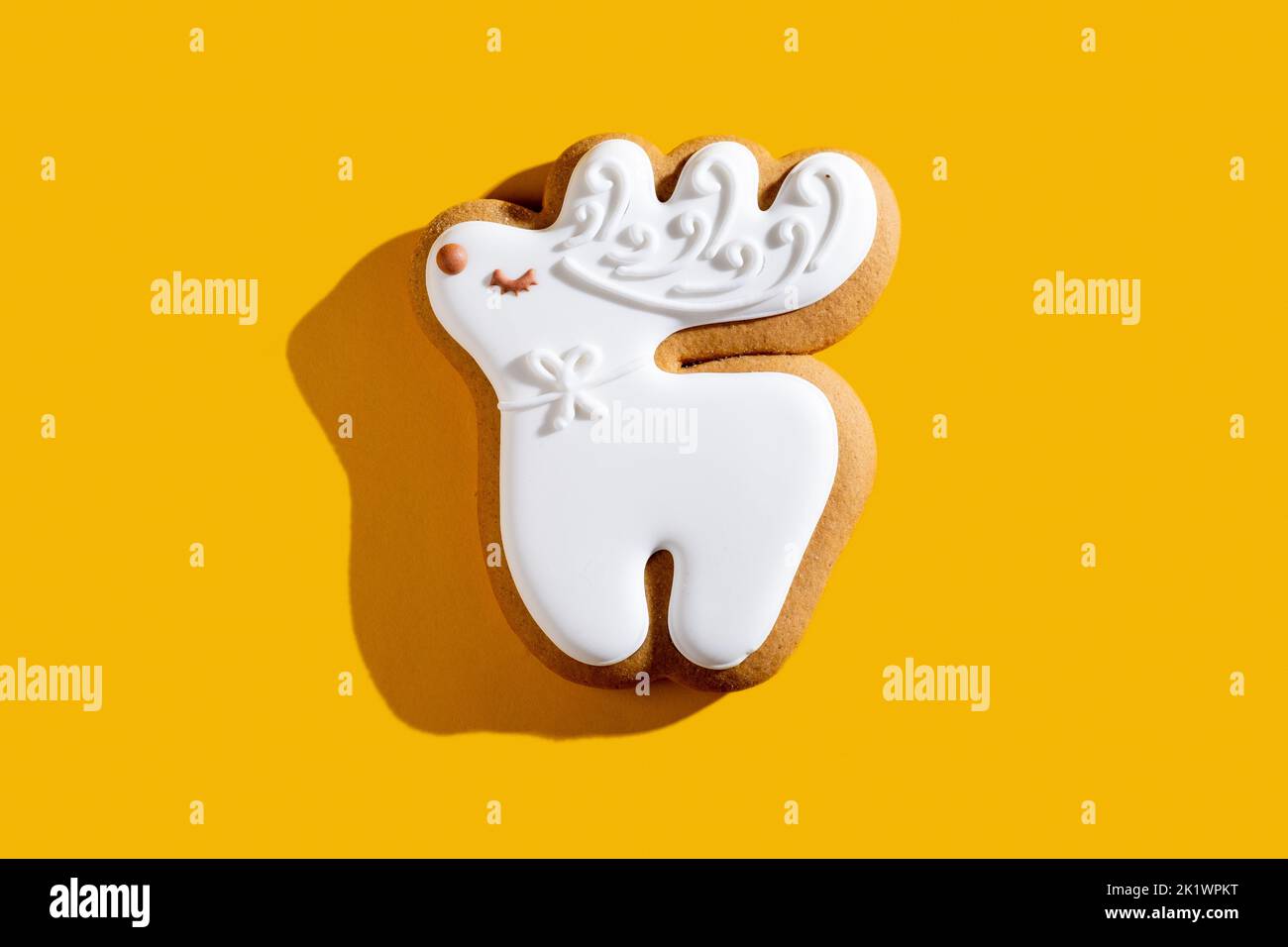 Deer cookie. Fun decor. Bakery food art. Cute white gingerbread figure ...