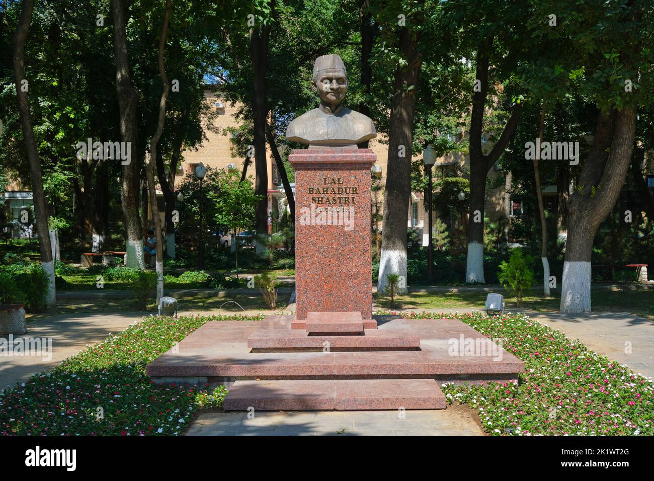 Memorial statue of India's second Prime Minister, Lal Bahadur Shastri ...