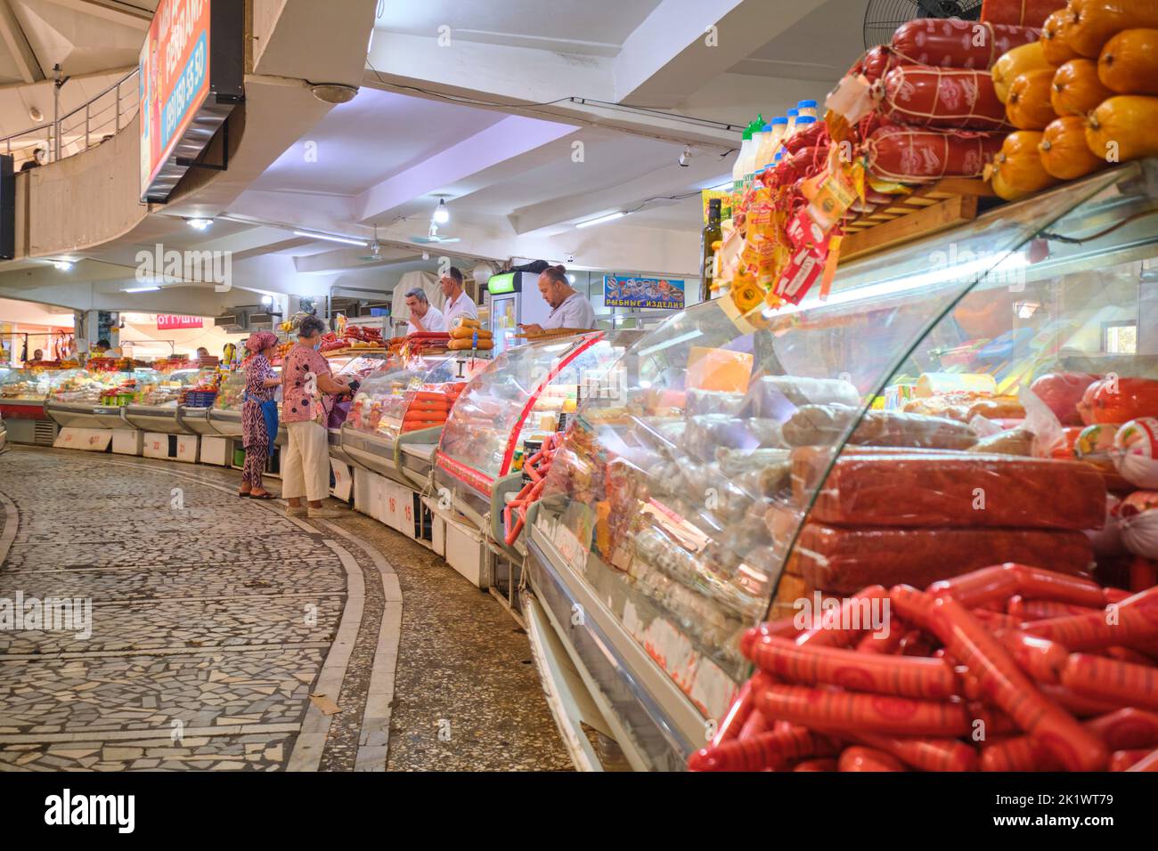 Butcher counter hi-res stock photography and images - Alamy