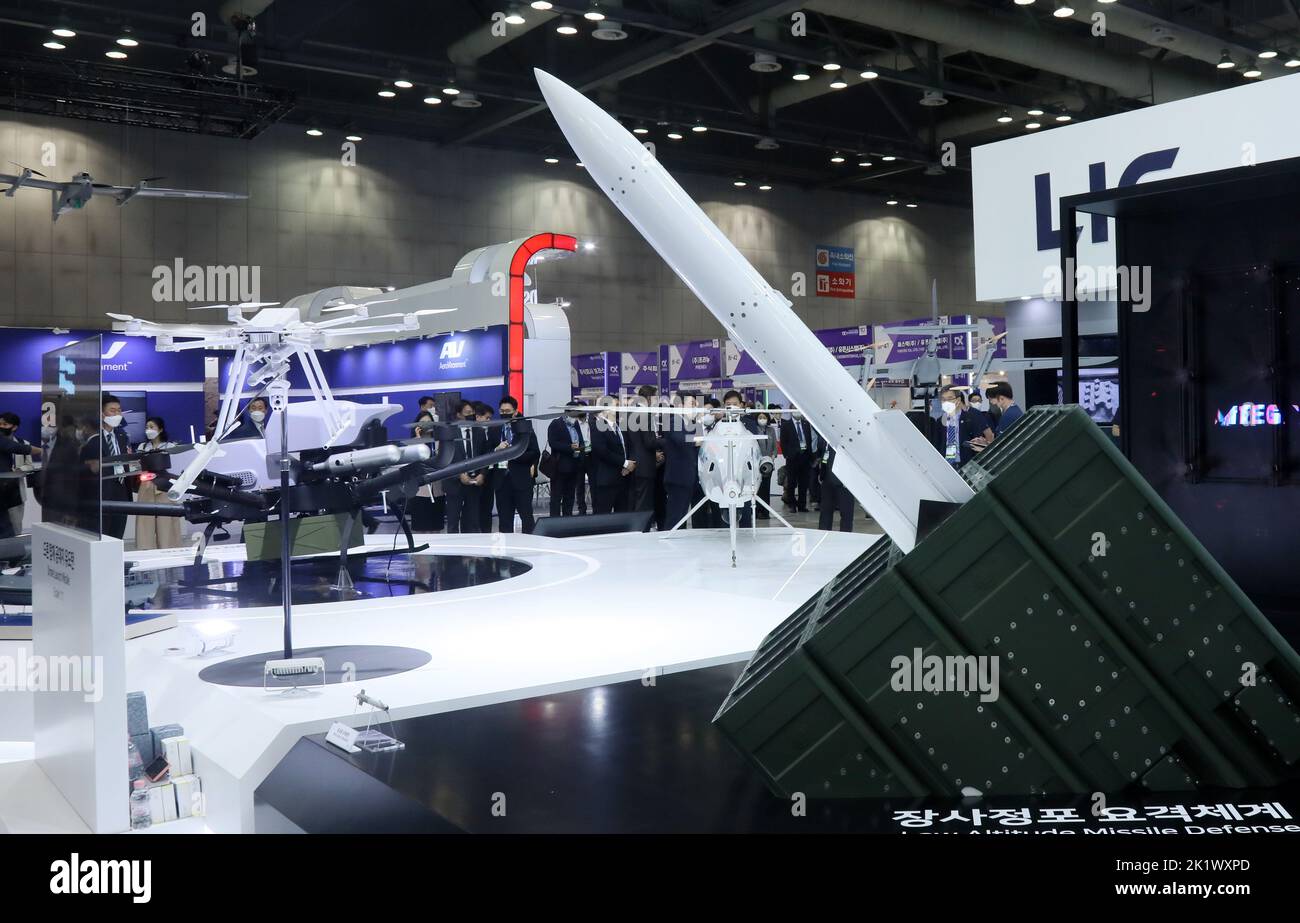 21st Sep, 2022. Defense fair opens Visitors look around Korean weapons ...