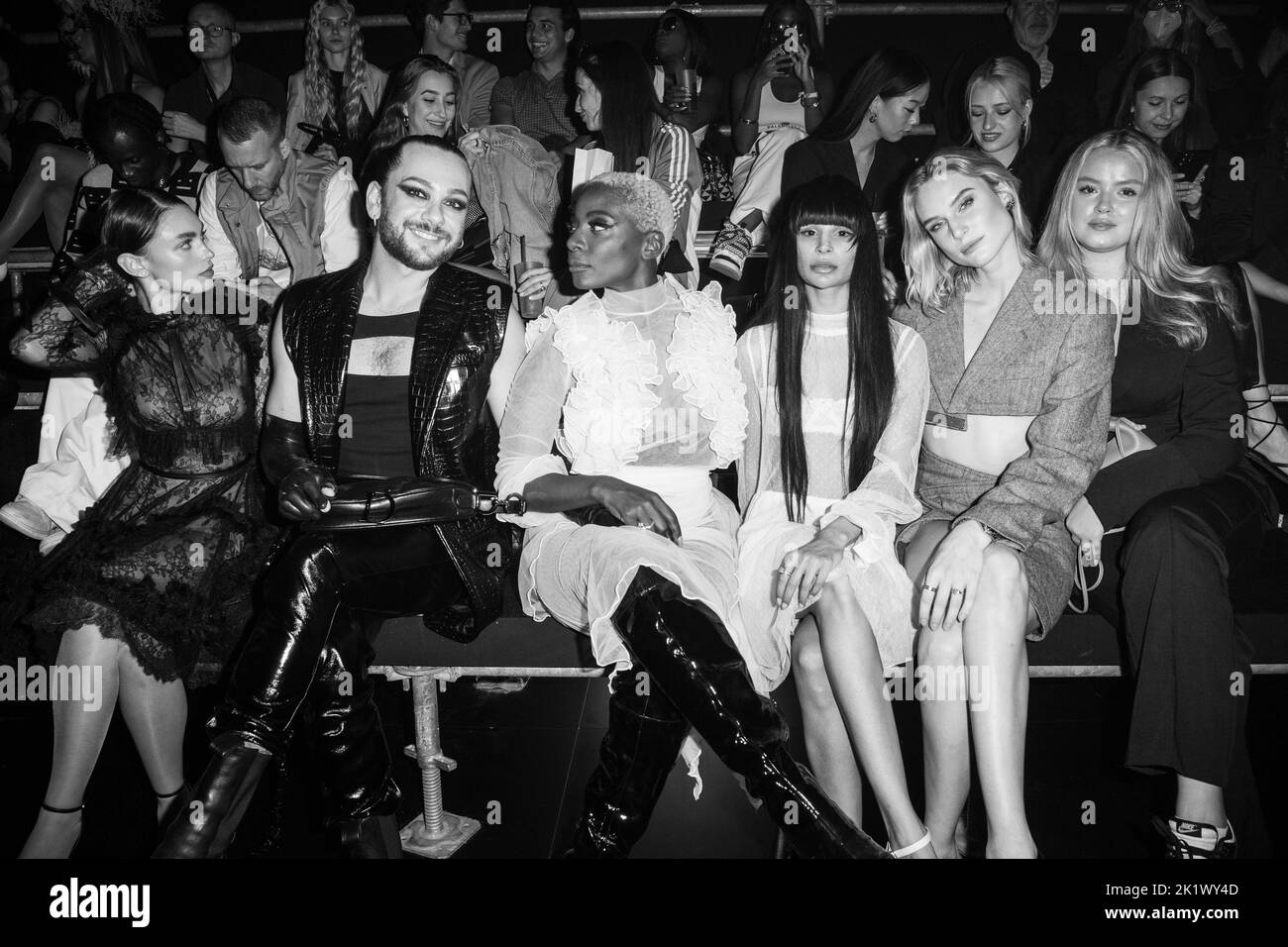 Guest , Riccardo Simonetti , Nikeata Thompson , guest , Kim Hnizdo ...