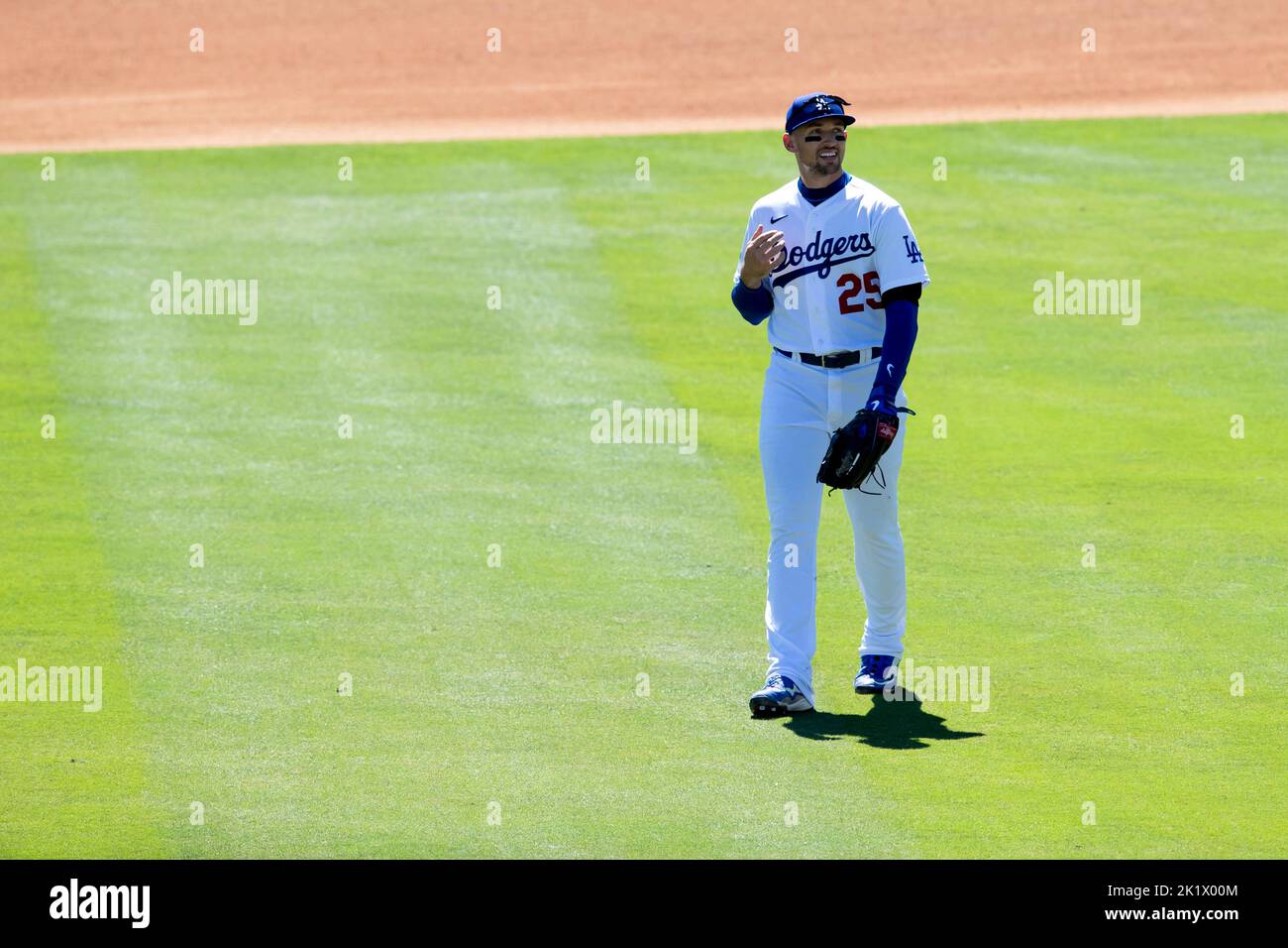 Los Angeles Dodgers center fielder Trayce Thompson (25) smiles during ...