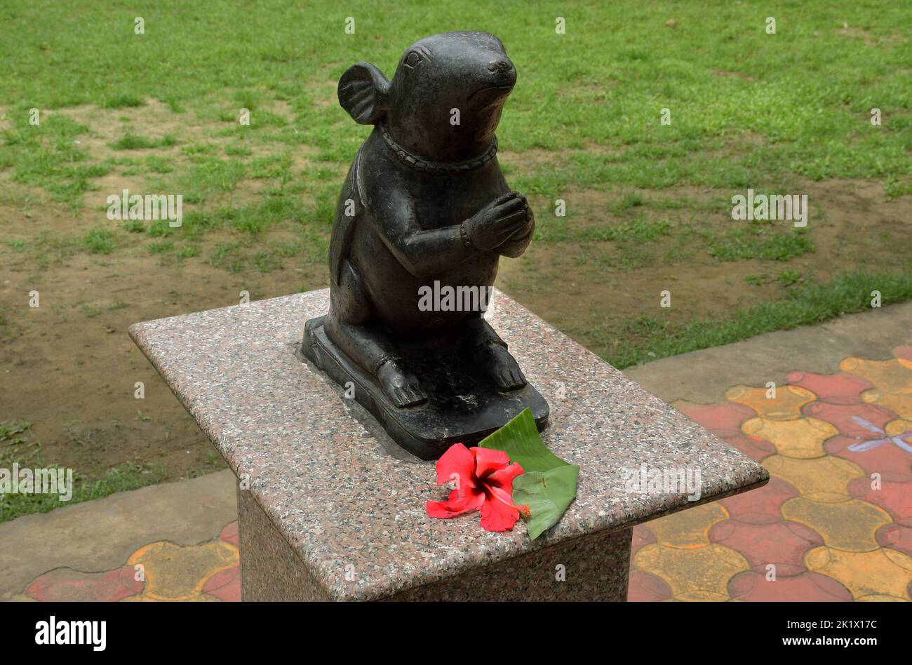 Mouse built with concrete designed as praying to Lord Ganesha by ...