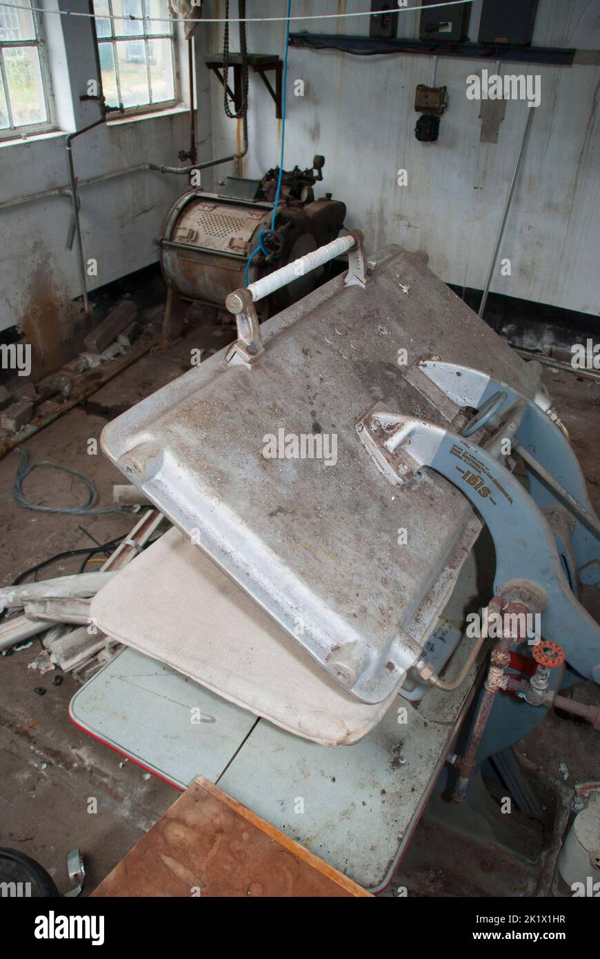 Steam powered mill hi-res stock photography and images - Alamy