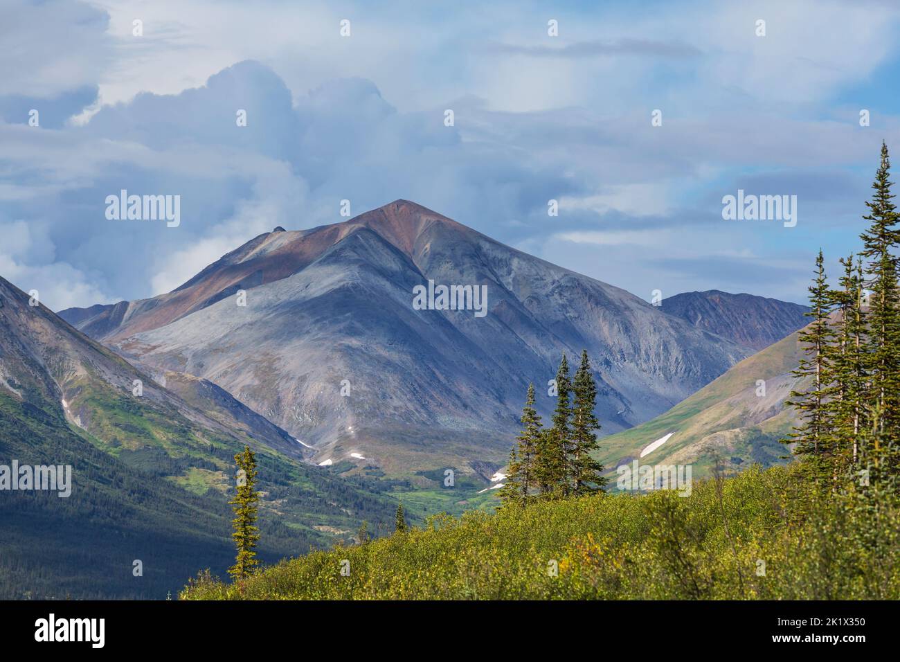 Tundra landscapes above Arctic circle Stock Photo - Alamy