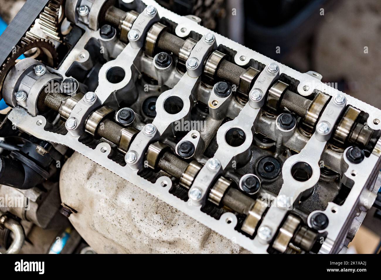 Disassembled car engine block at car service station Stock Photo - Alamy