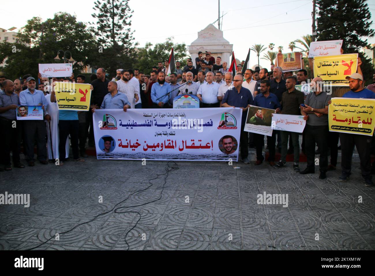 Resistance factions hi-res stock photography and images - Alamy