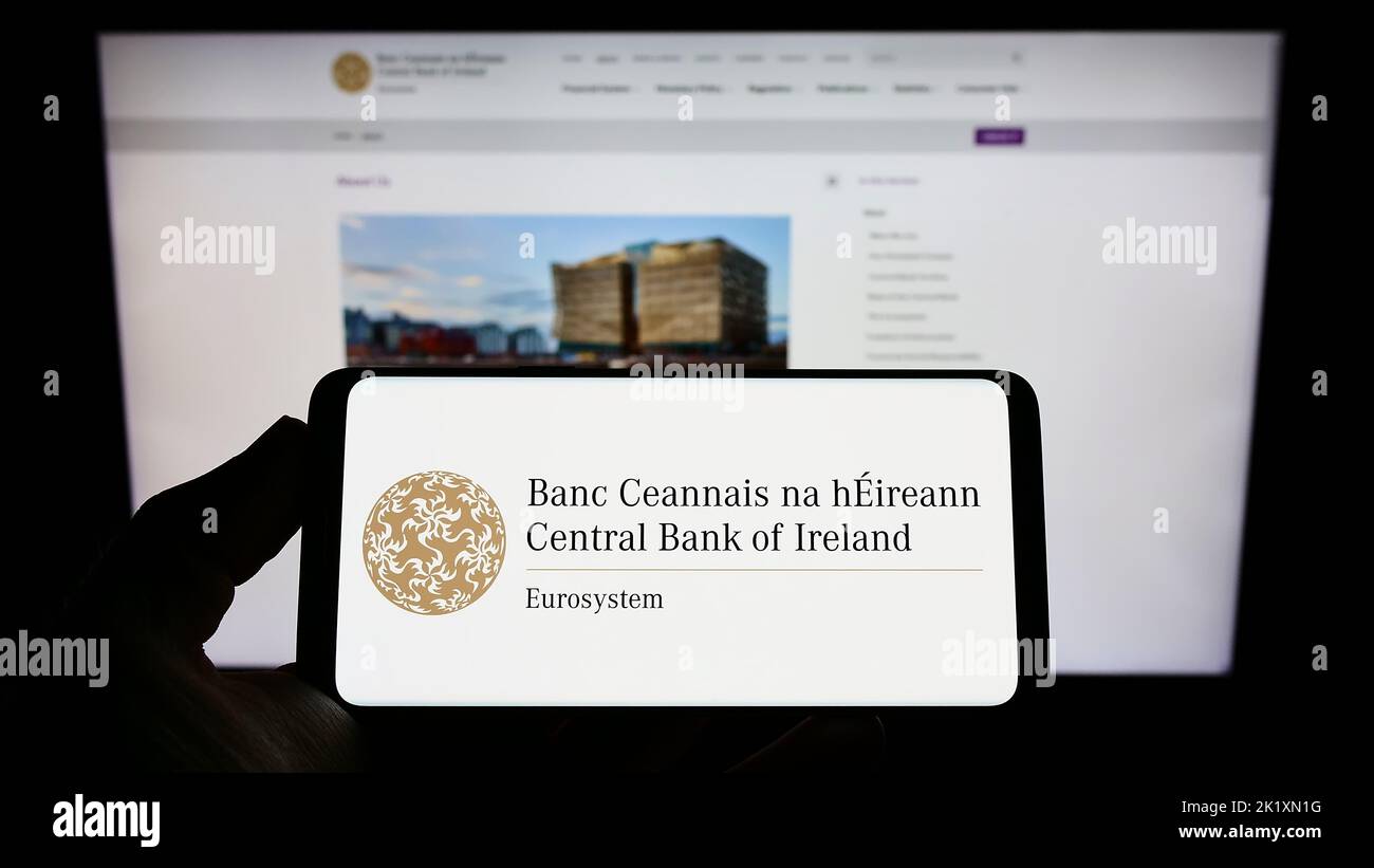 Bank of ireland logo hi-res stock photography and images - Alamy