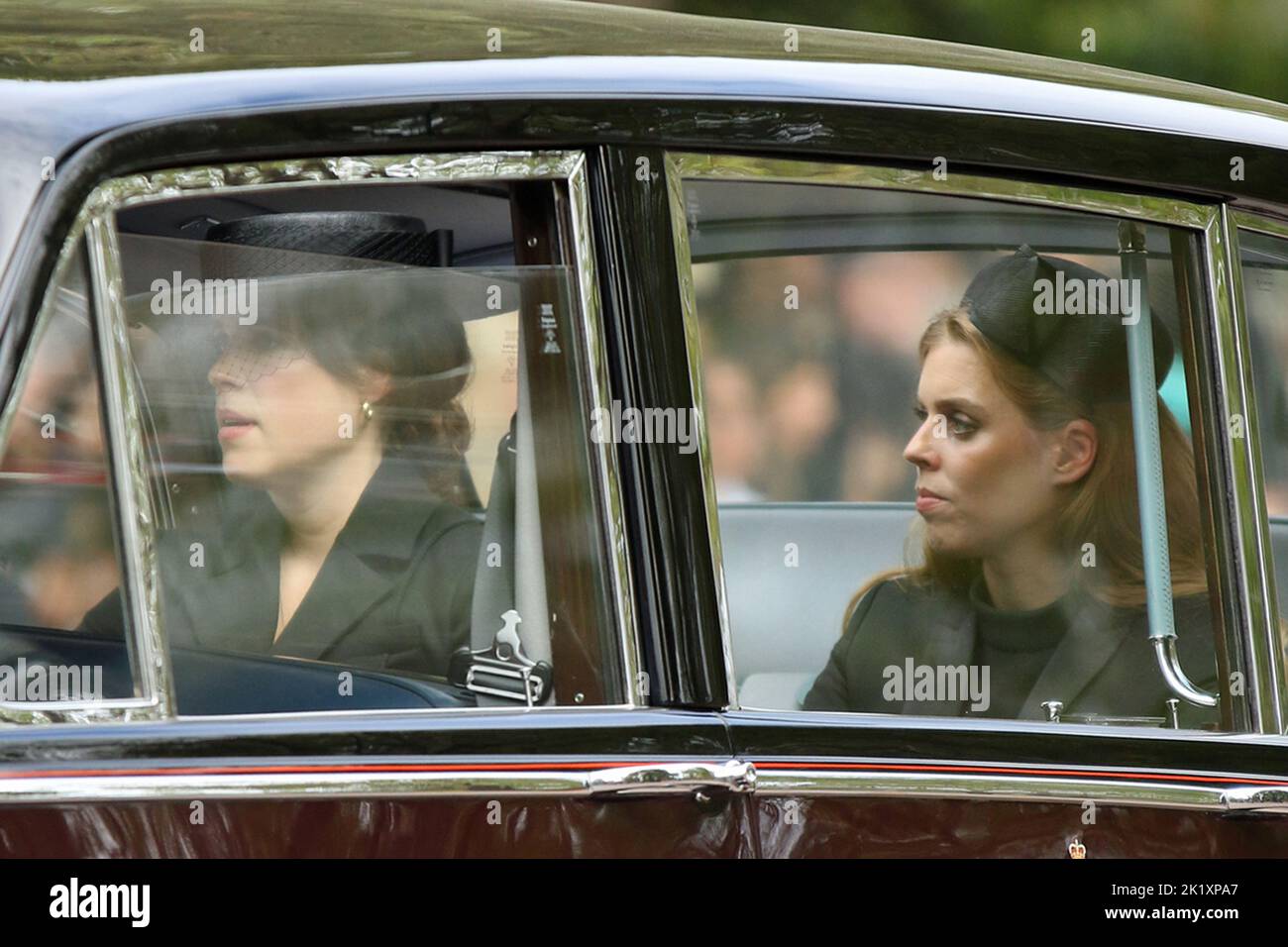 Queen prince andrew funeral hi-res stock photography and images - Alamy
