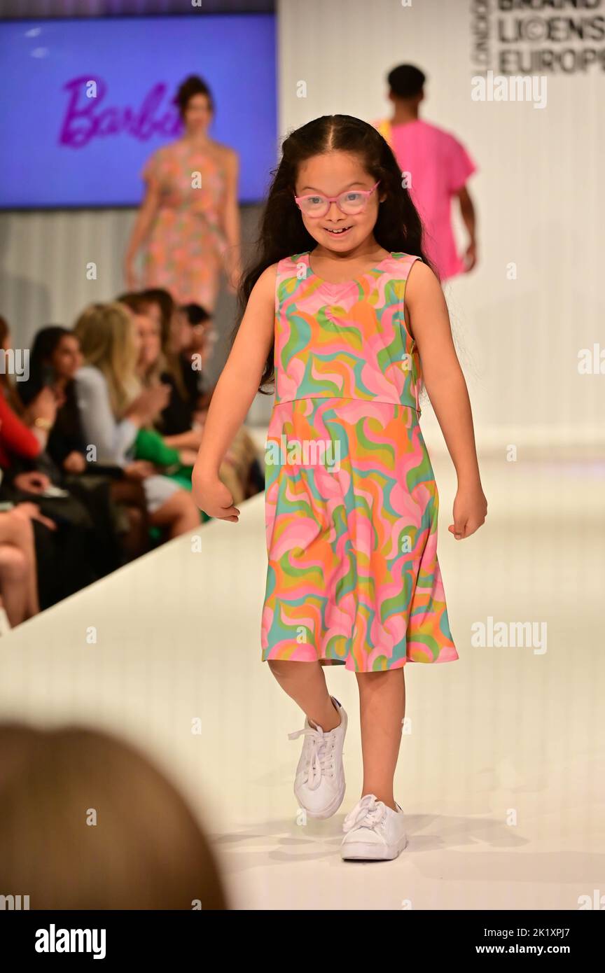 Mattel - Barbie, Barbie walk the talk in au courant looks from Balmain ...