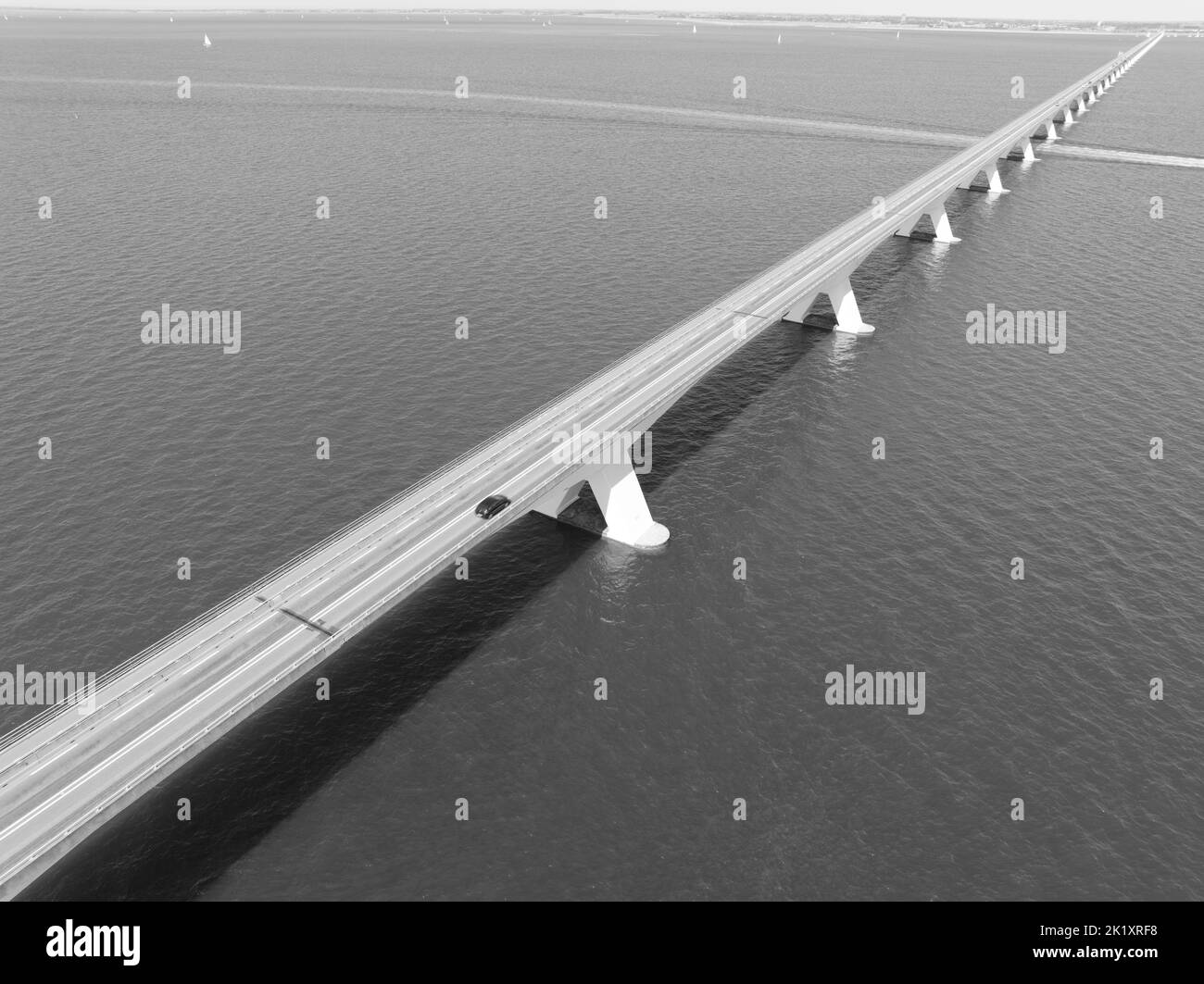 Delta architecture Black and White Stock Photos & Images - Alamy