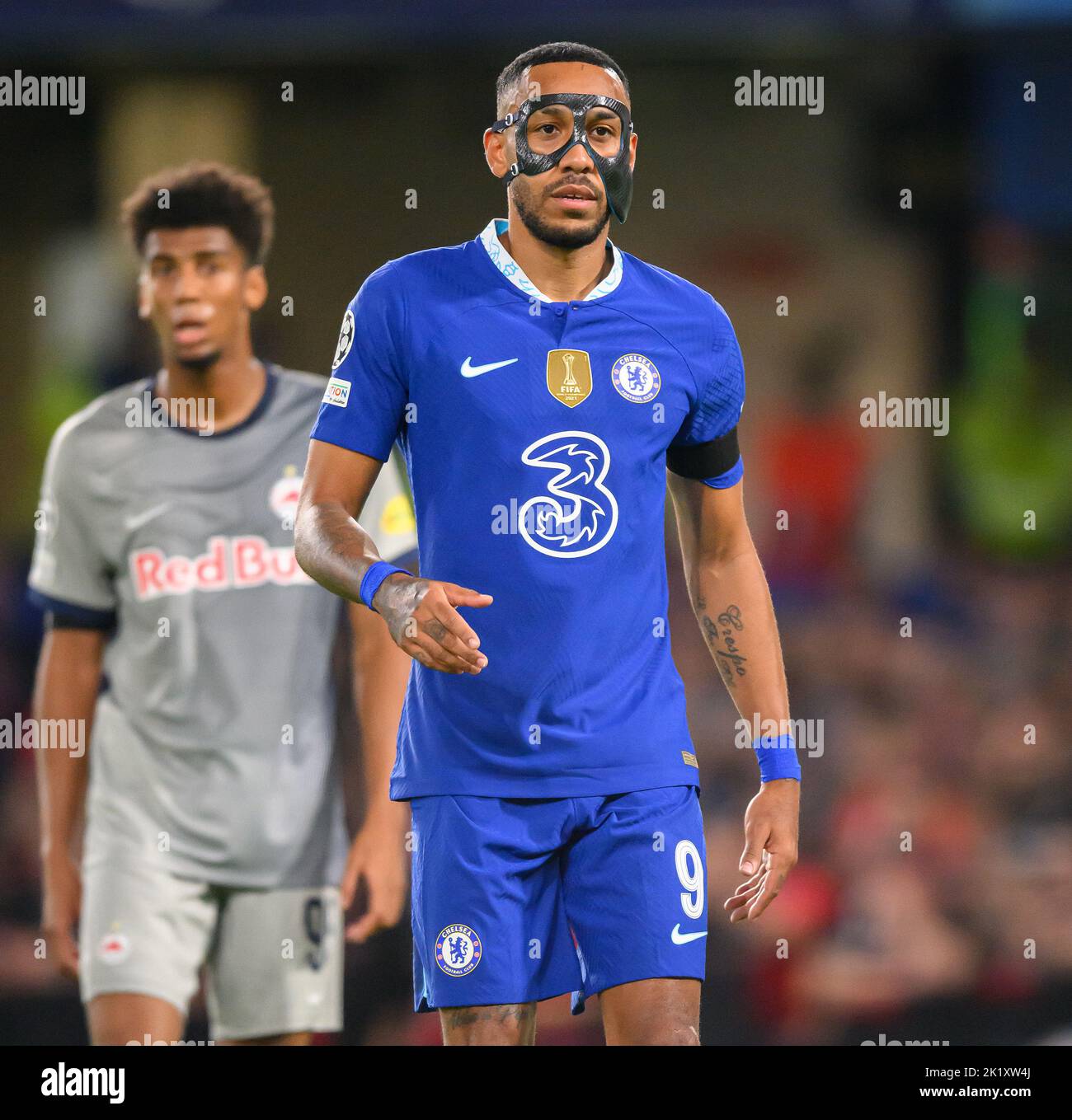 Aubameyang chelsea salzburg hi-res stock photography and images - Alamy
