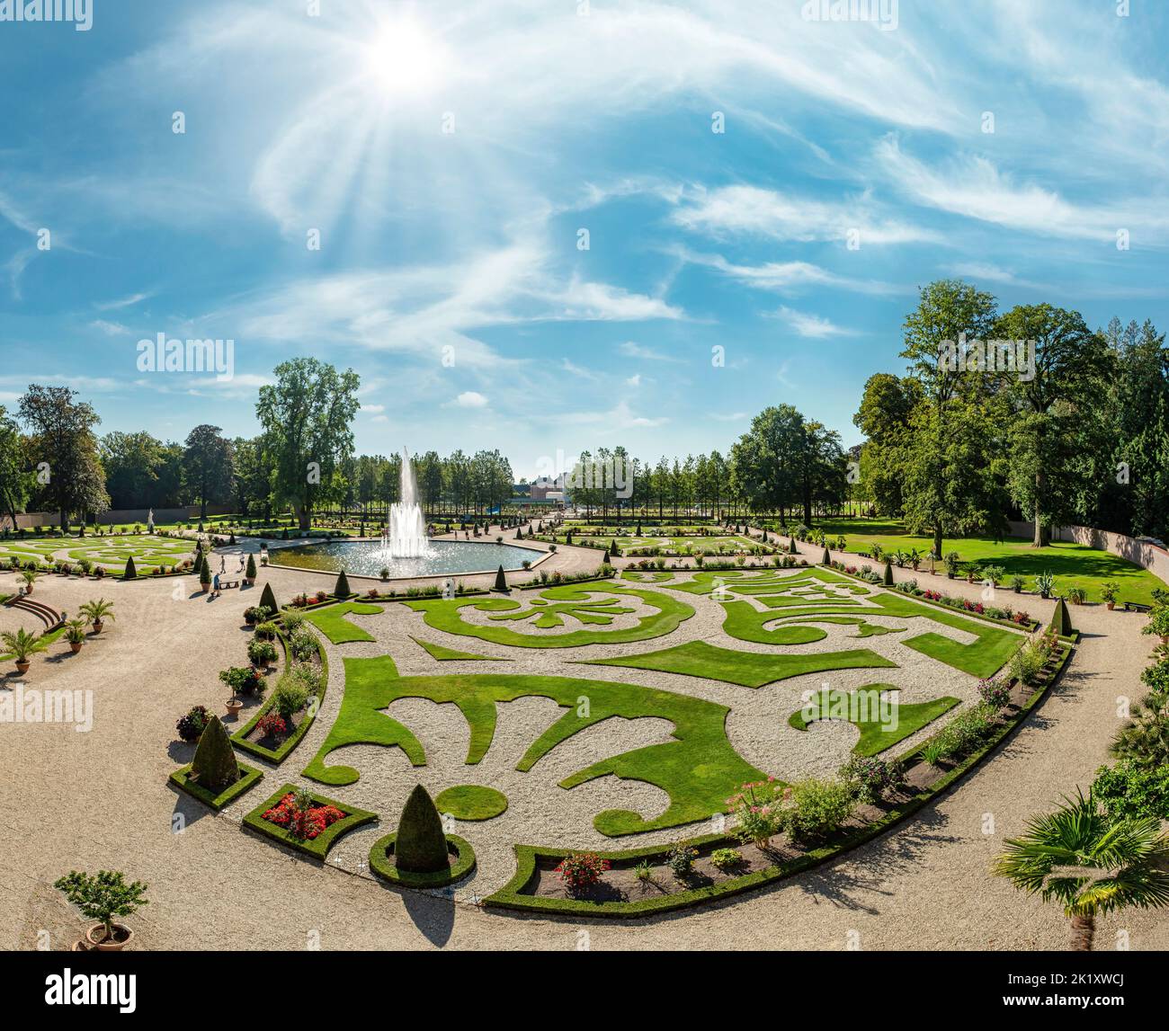 The formal baroque garden of the palace Het Loo Stock Photo - Alamy