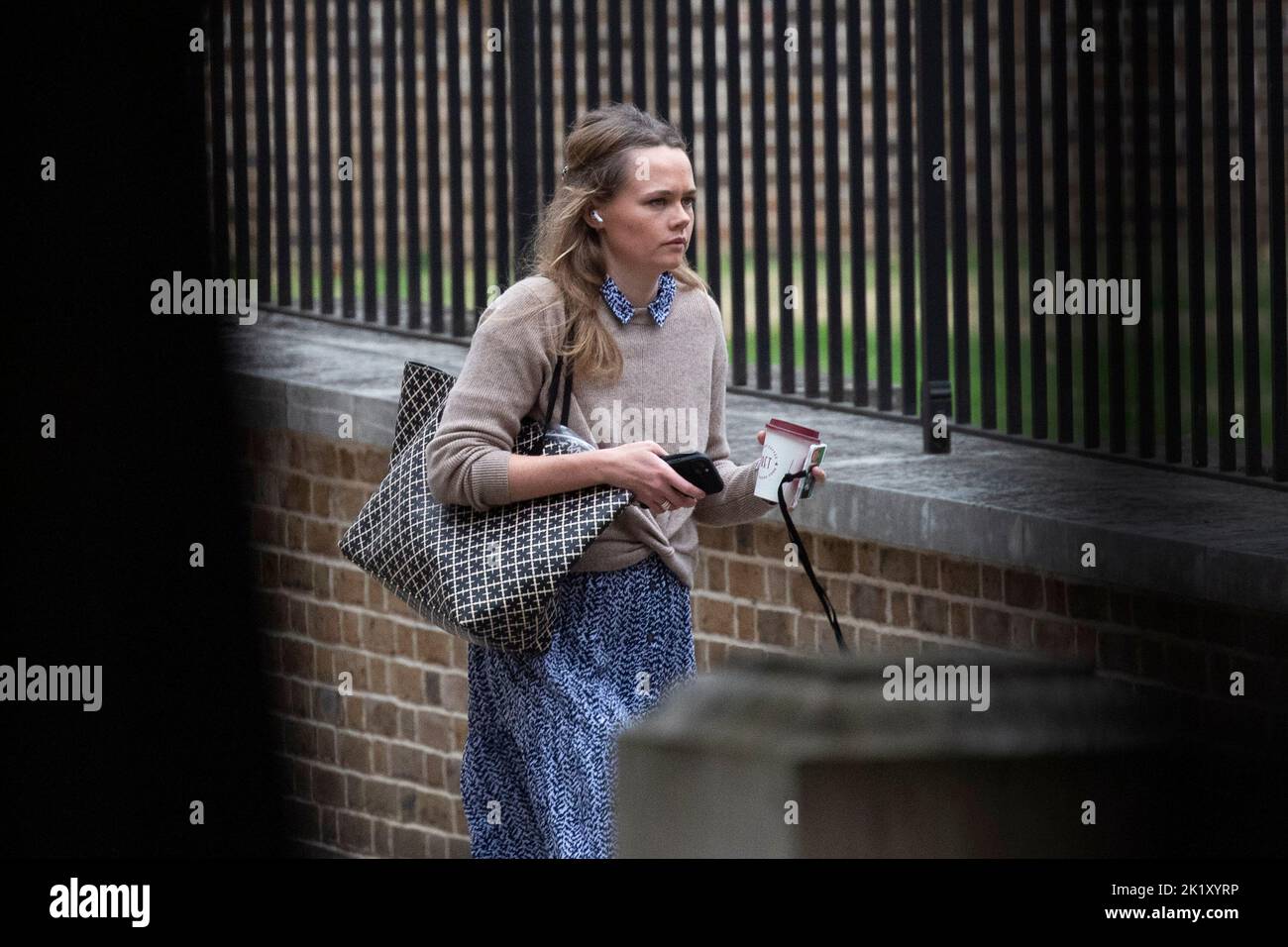 Sarah ludlow hi-res stock photography and images - Alamy